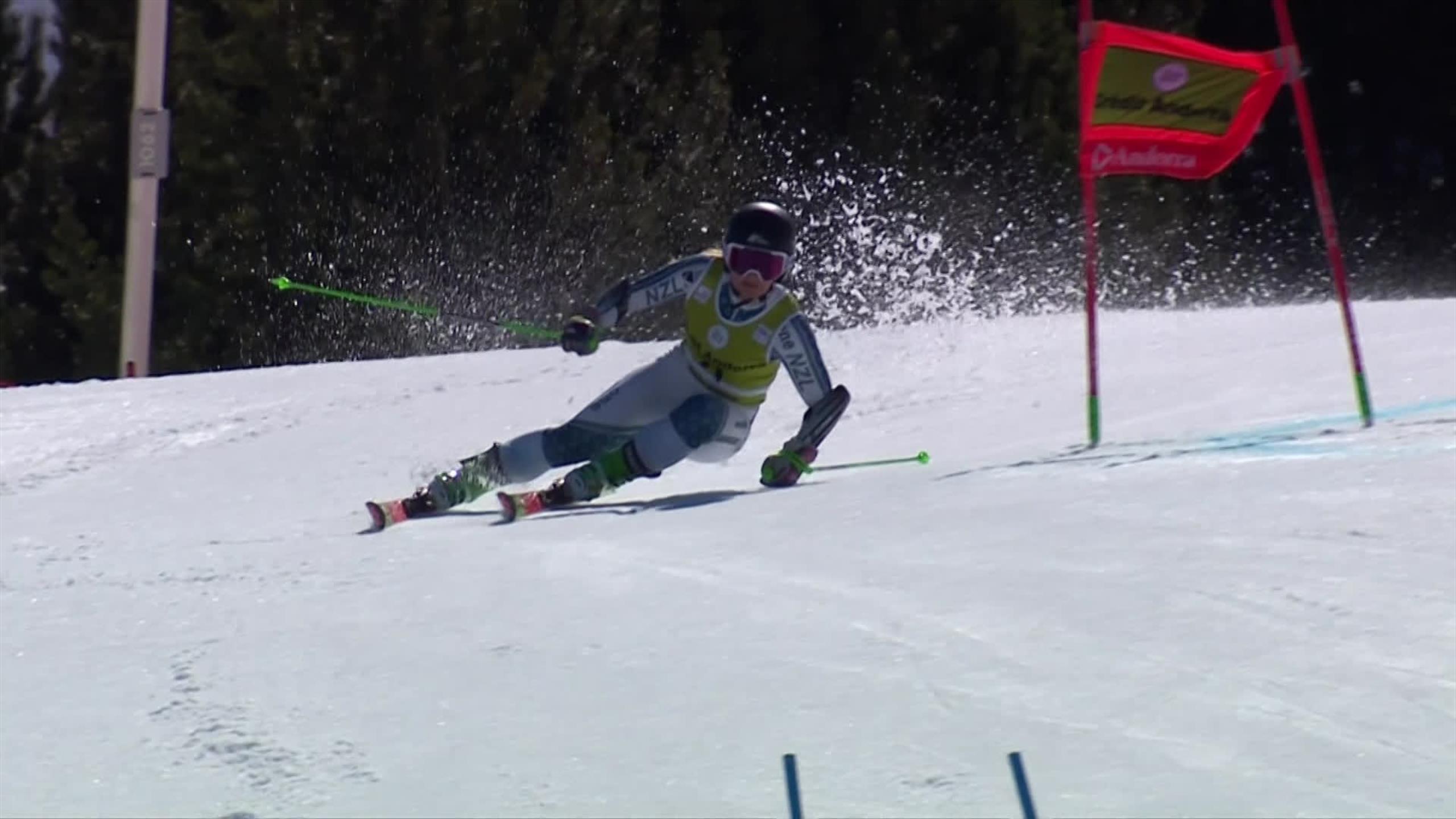 Alpine Skiing video - 'We have a new star!' - 17-year-old Alice ...