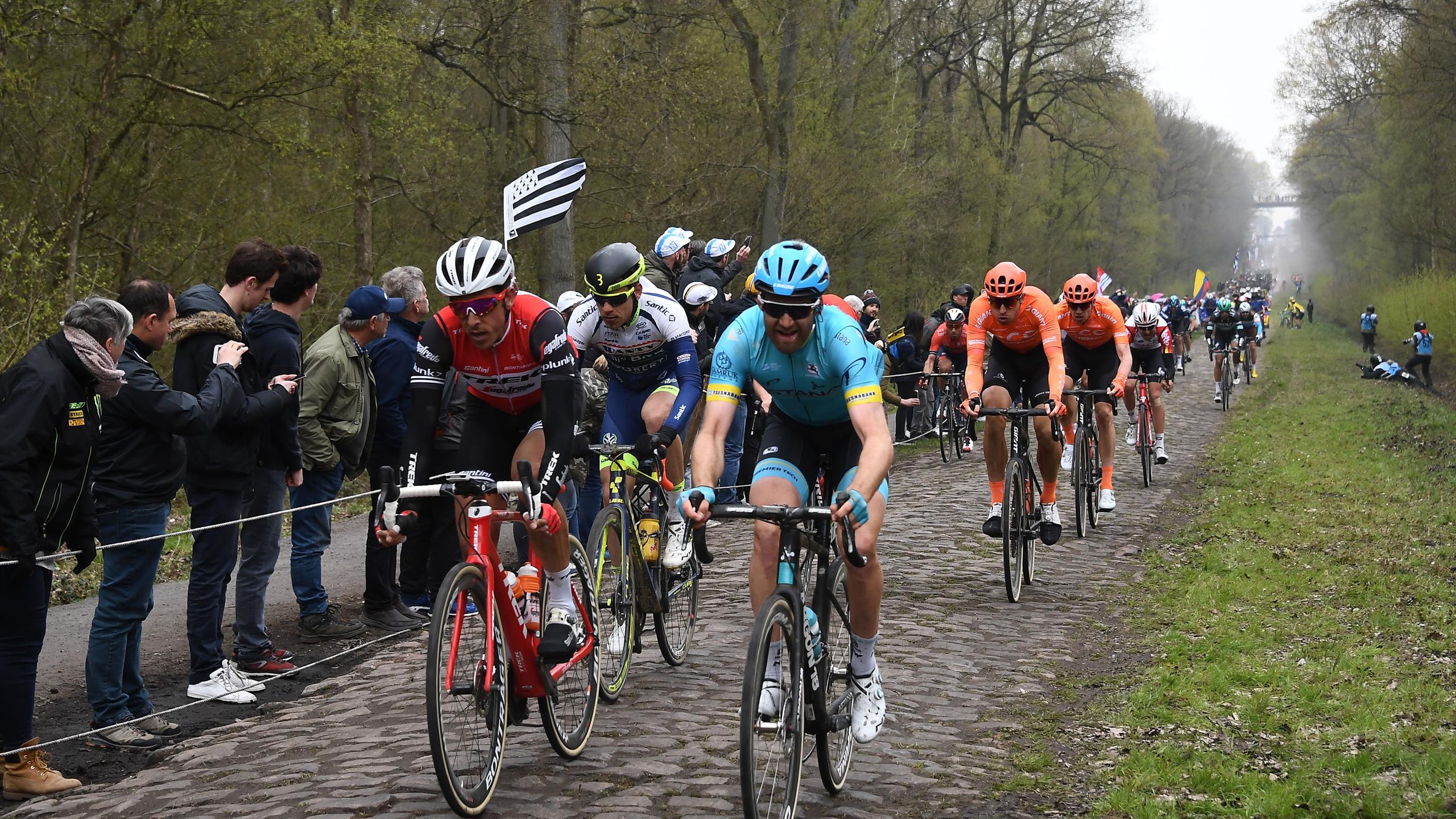 Parigi-Roubaix 2023, presentato il percorso: novità Haspres, confermate ...