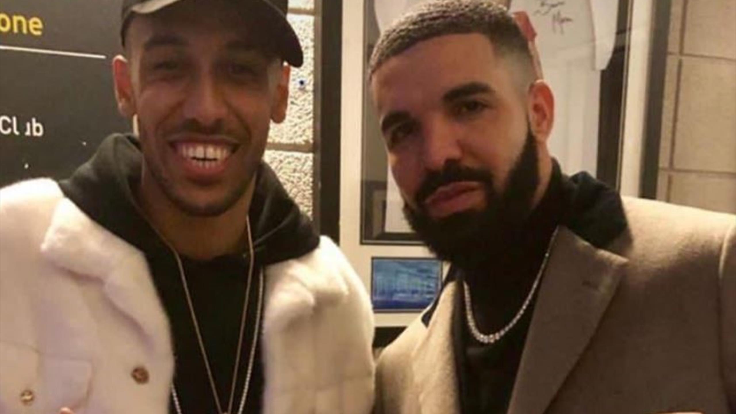 Fluch um Drake? Sancho, Pogba & Co. verlieren nach Foto mit Rapper ...