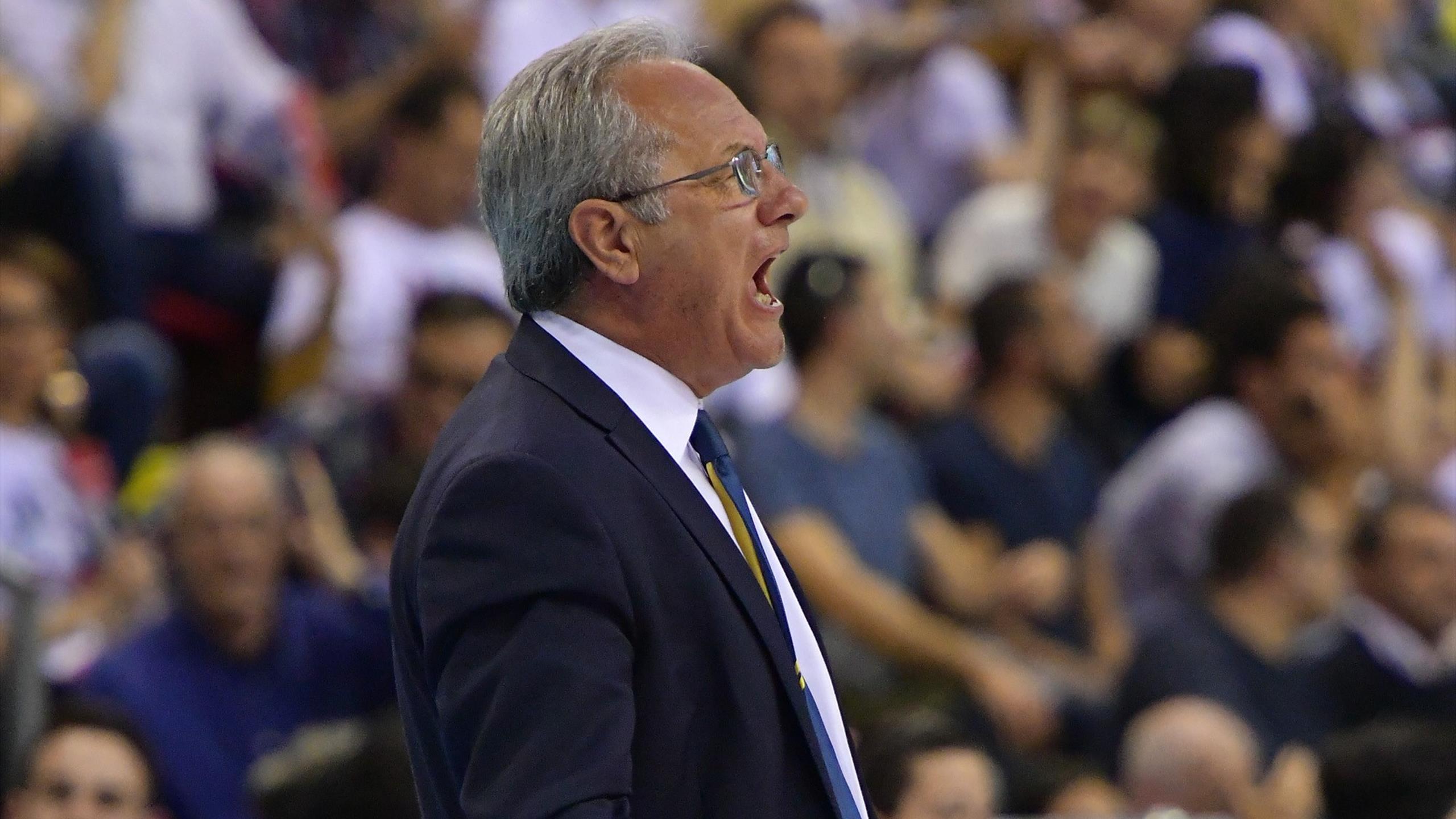 Velasco chiude la carriera da allenatore: il guru della Generazione dei ...