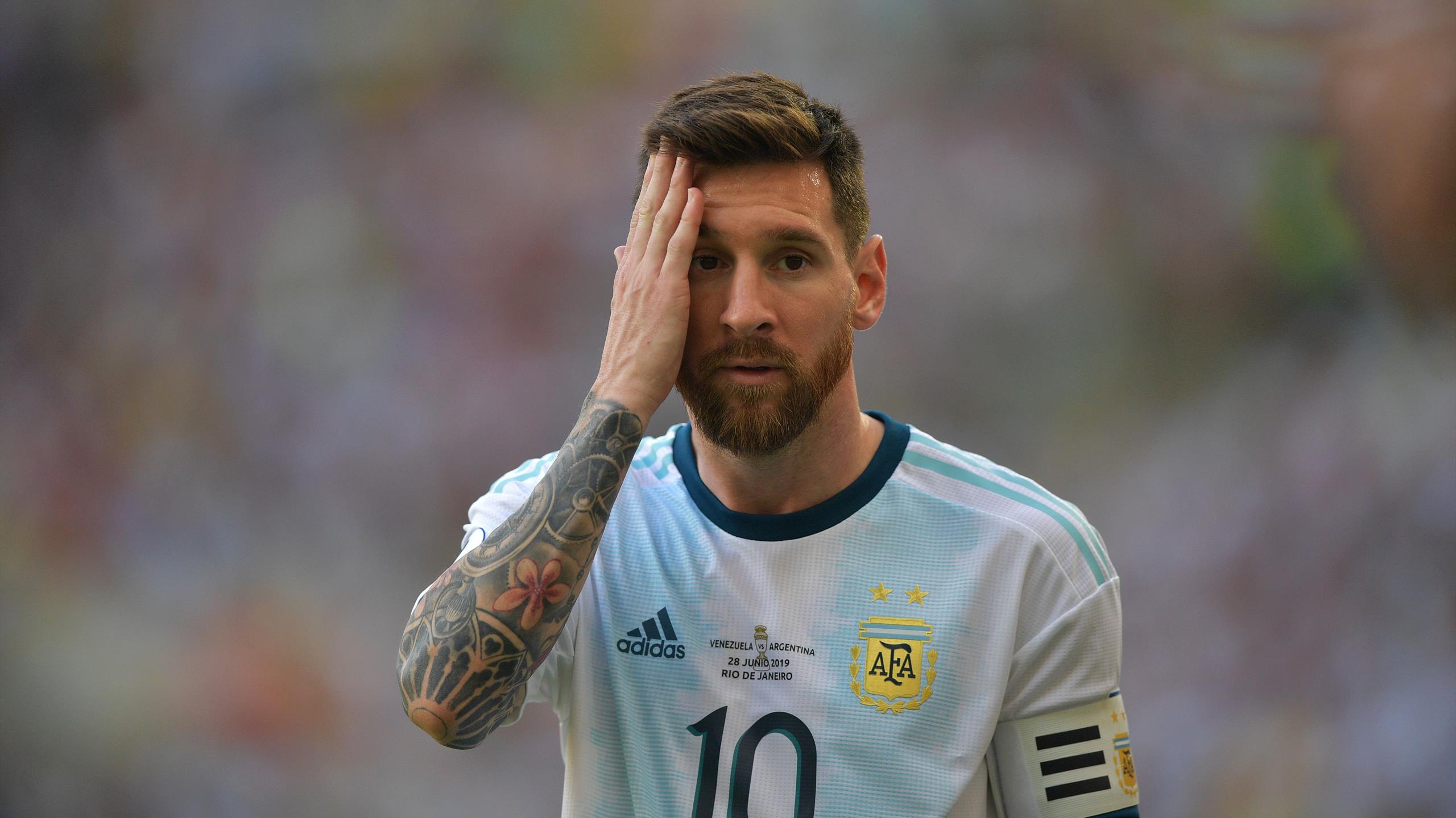 El show de Mateo, el hijo de Messi, en el palco de Maracaná que se ha ...