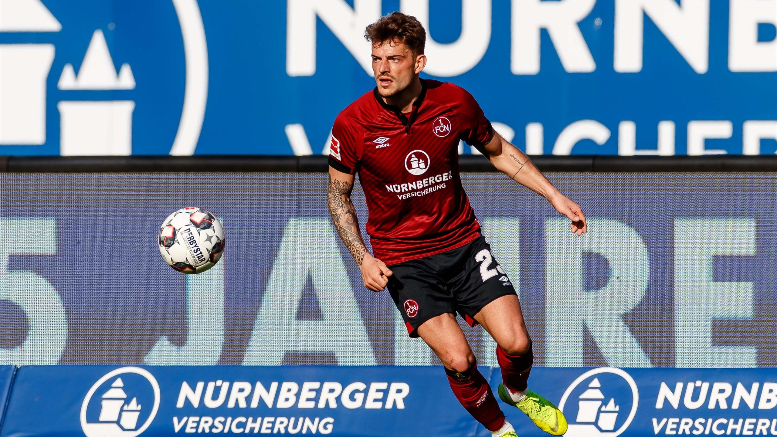 HSV verpflichtet Linksverteidiger Tim Leibold vom 1. FC Nürnberg ...
