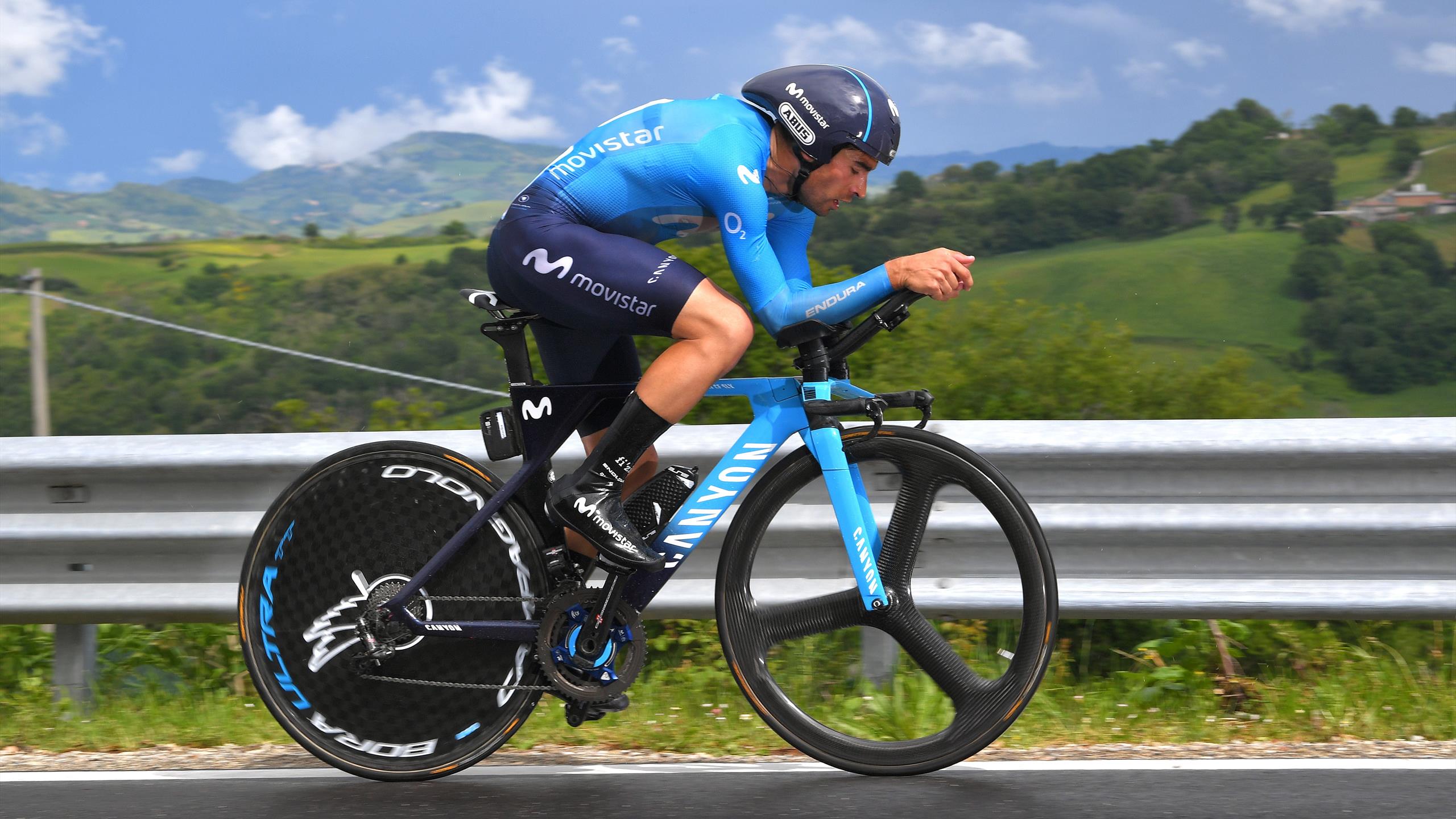 🗳️ VOTA | ¿Acierta Mikel Landa abandonando Movistar y fichando por ...