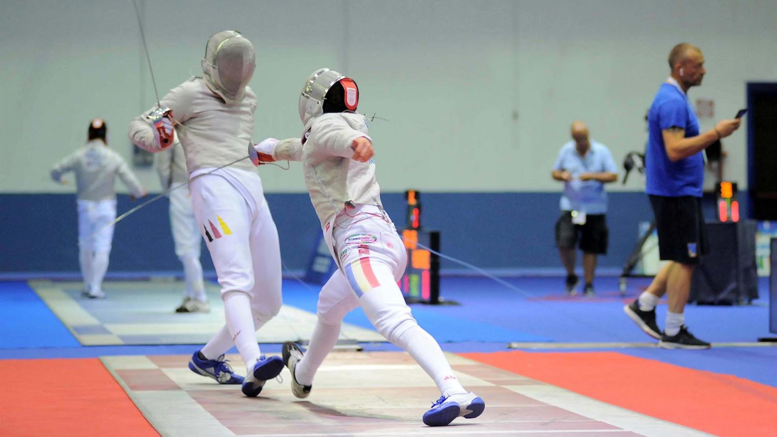 L’escrimeuse Sarah Balzer remporte l’or aux Universiades de Naples ...