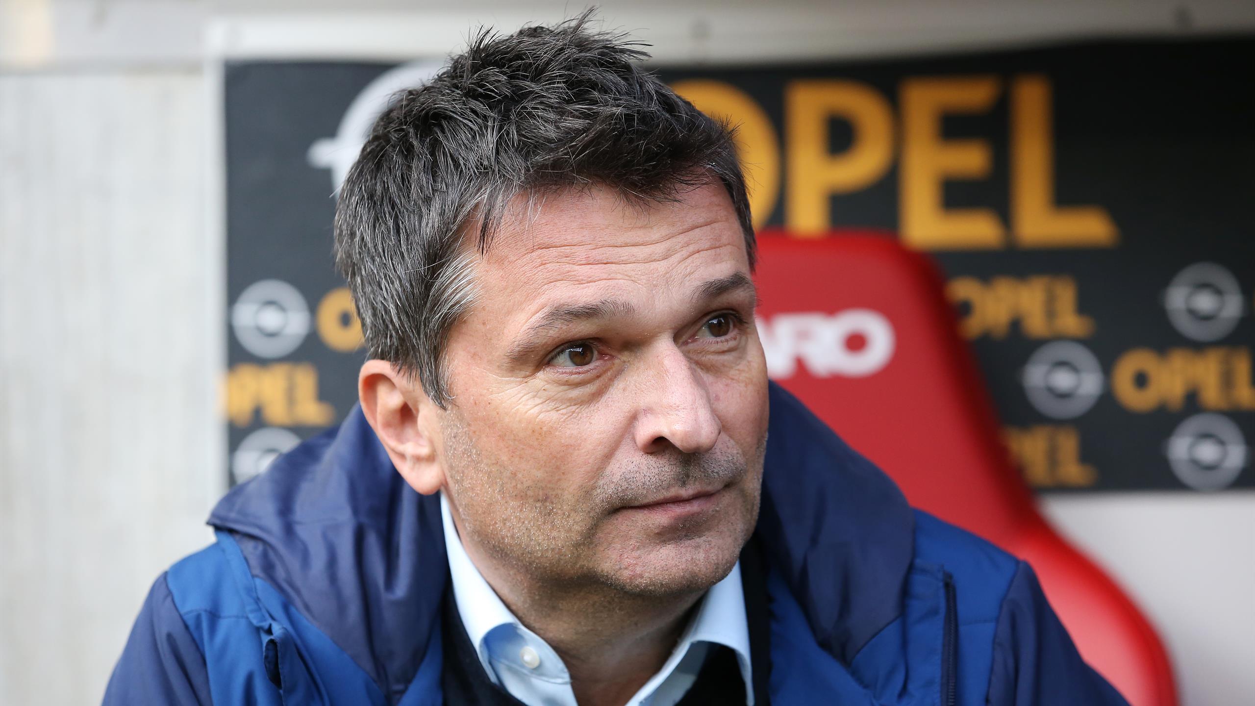 Bild: Ex-Schalke-Manager Heidel erleidet Schlaganfall im Urlaub - Eurosport