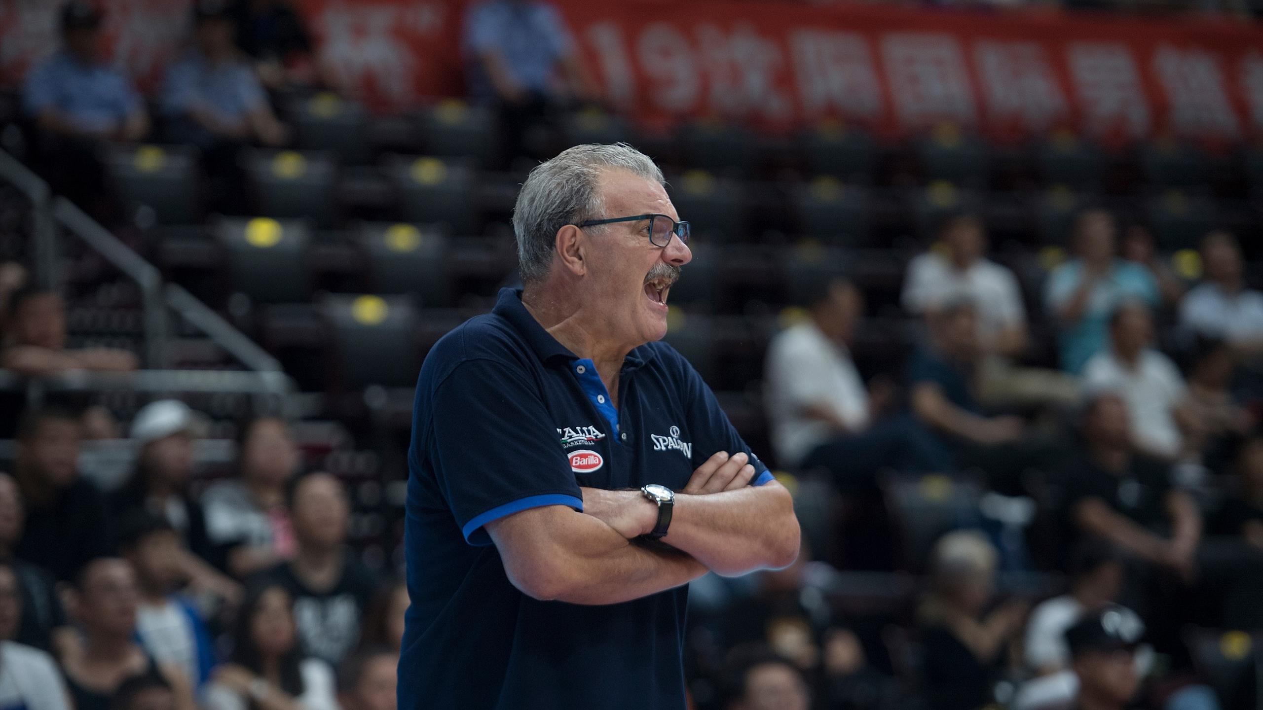 Sacchetti: "Iniziamo con una vittoria", il presidente Petrucci: "Sono ...