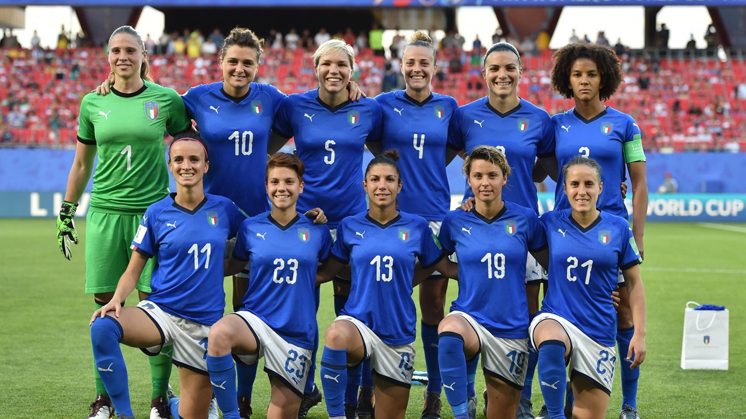 Che svolta per lo sport femminile in Italia: le atlete diventano ...