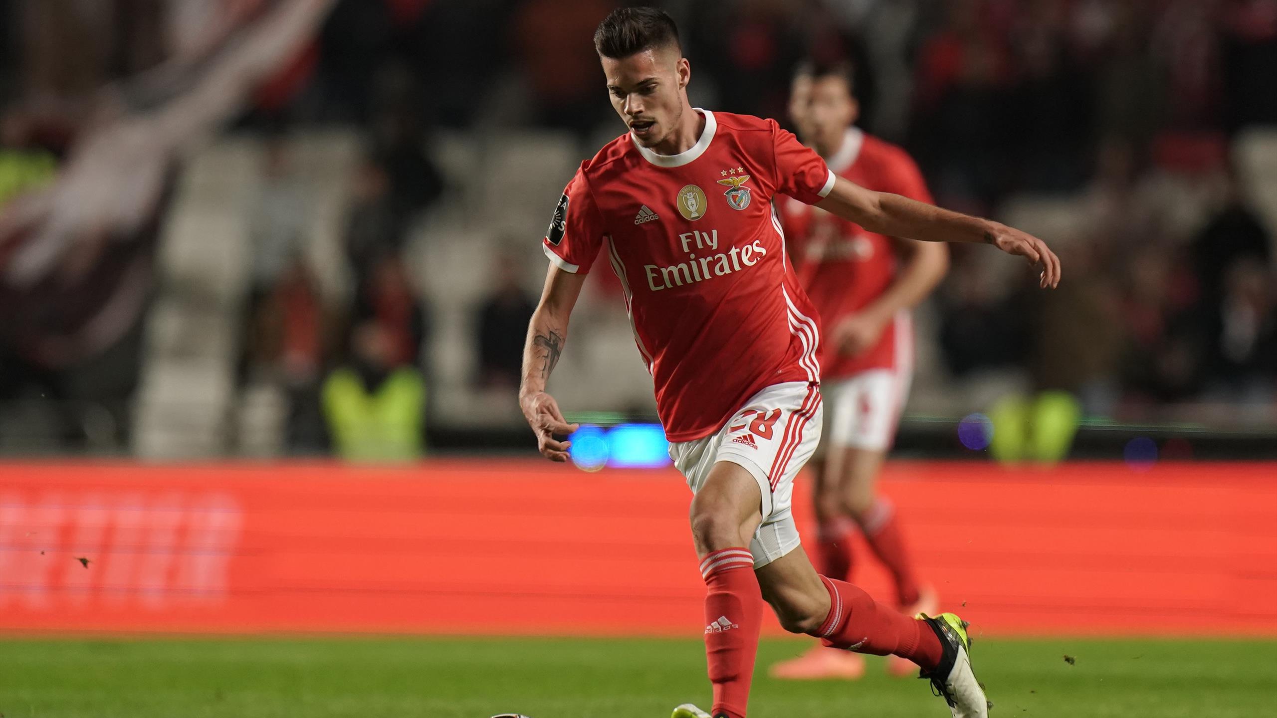 Julian Weigl gewinnt erstes Spiel mit Benfica Lissabon - Eurosport