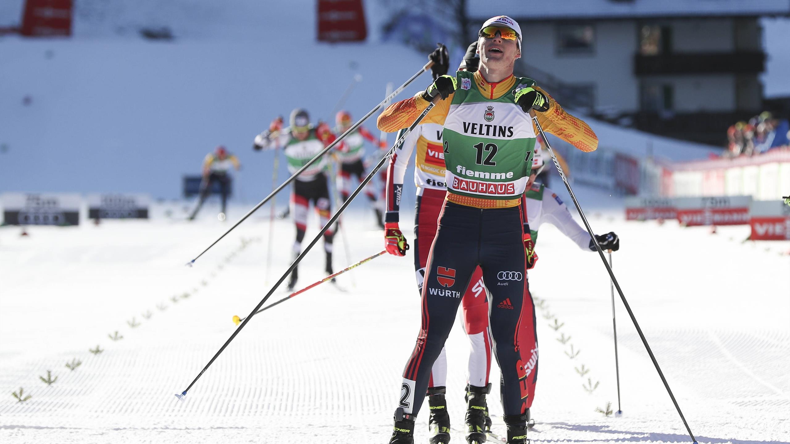 Vinzenz Geiger holt in Val di Fiemme seinen zweiten Saisonsieg - Eurosport