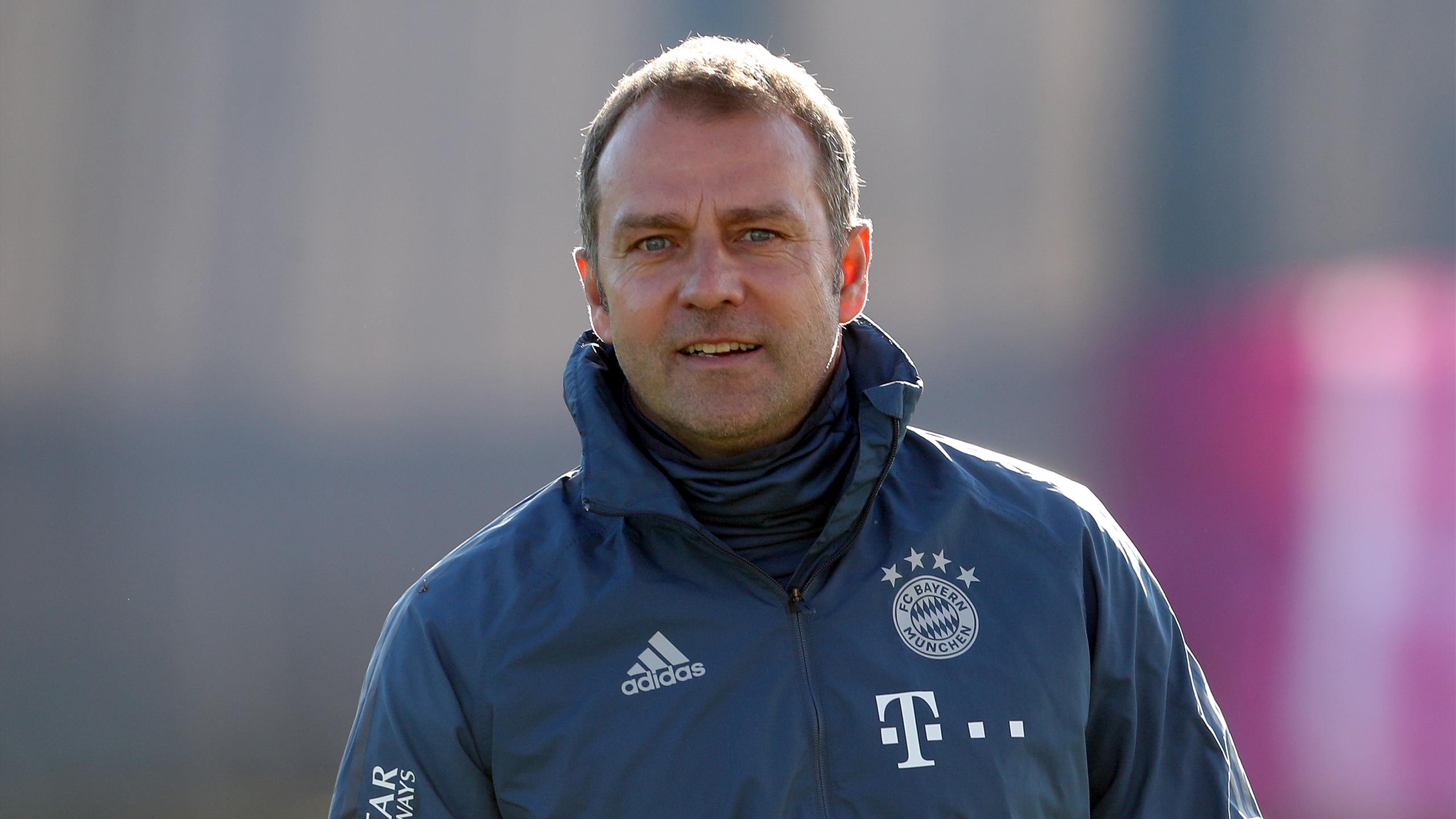 FC Bayern München: Hansi Flick rudert nach Transferforderung zurück ...