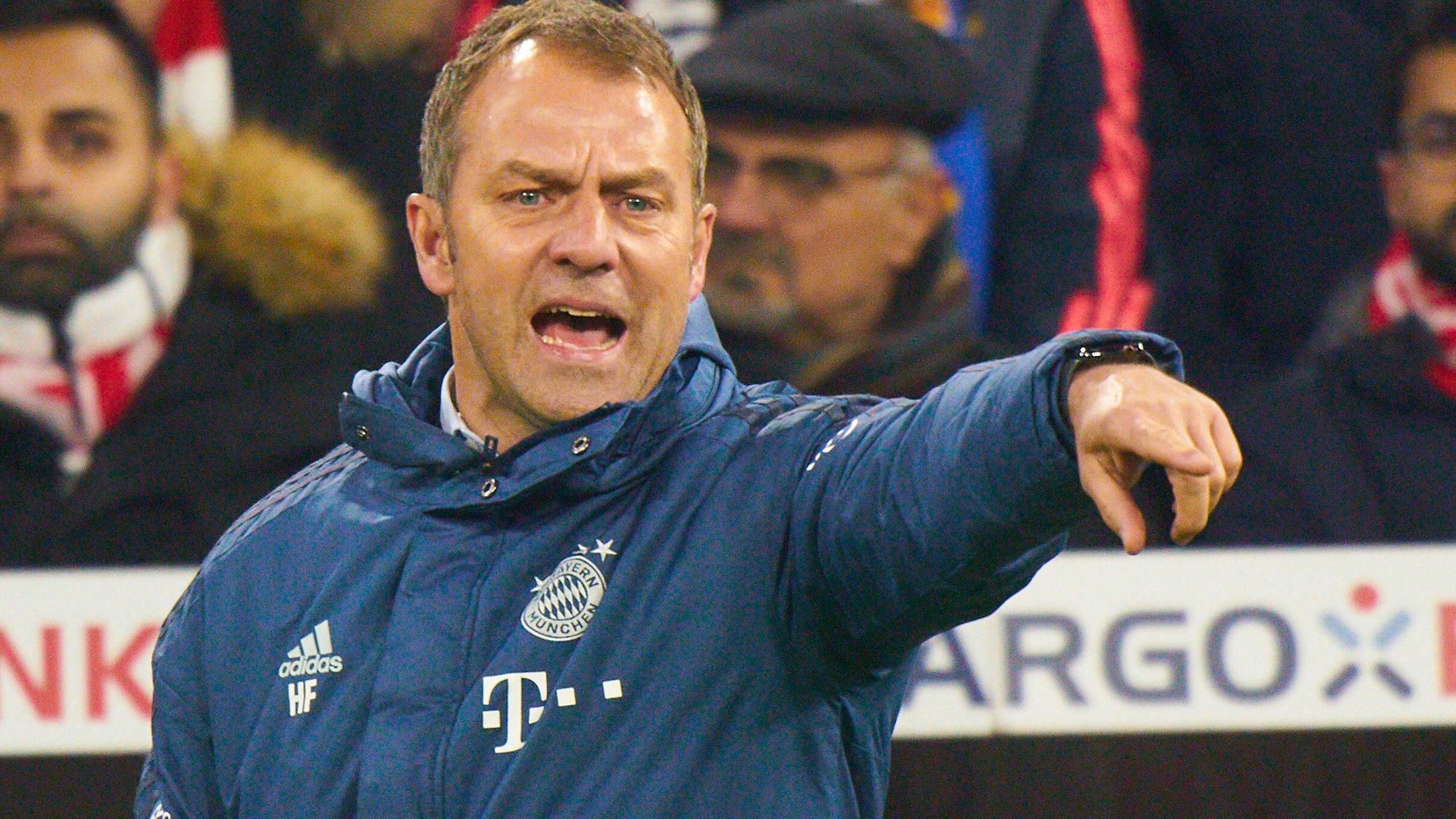 FC Bayern München: Hansi Flick spricht auf der Pressekonferenz über ...