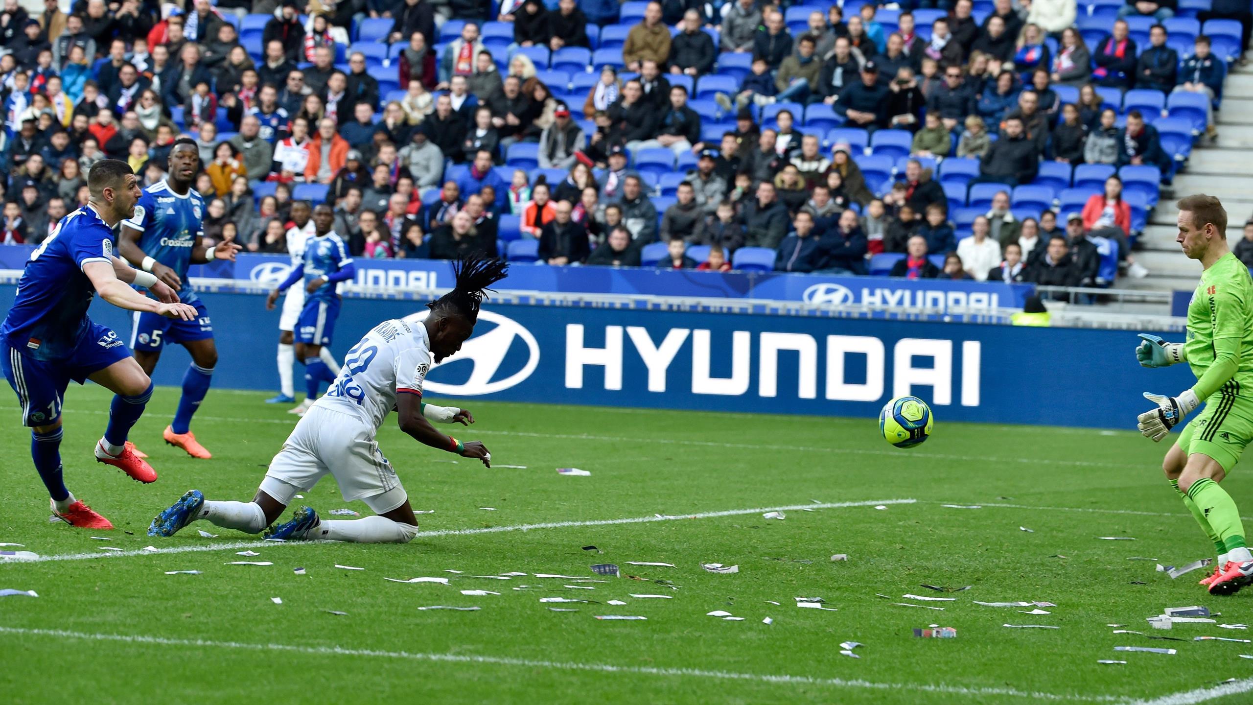 L'inzuccata di Traoré non basta: Lione 12° in classifica in attesa ...