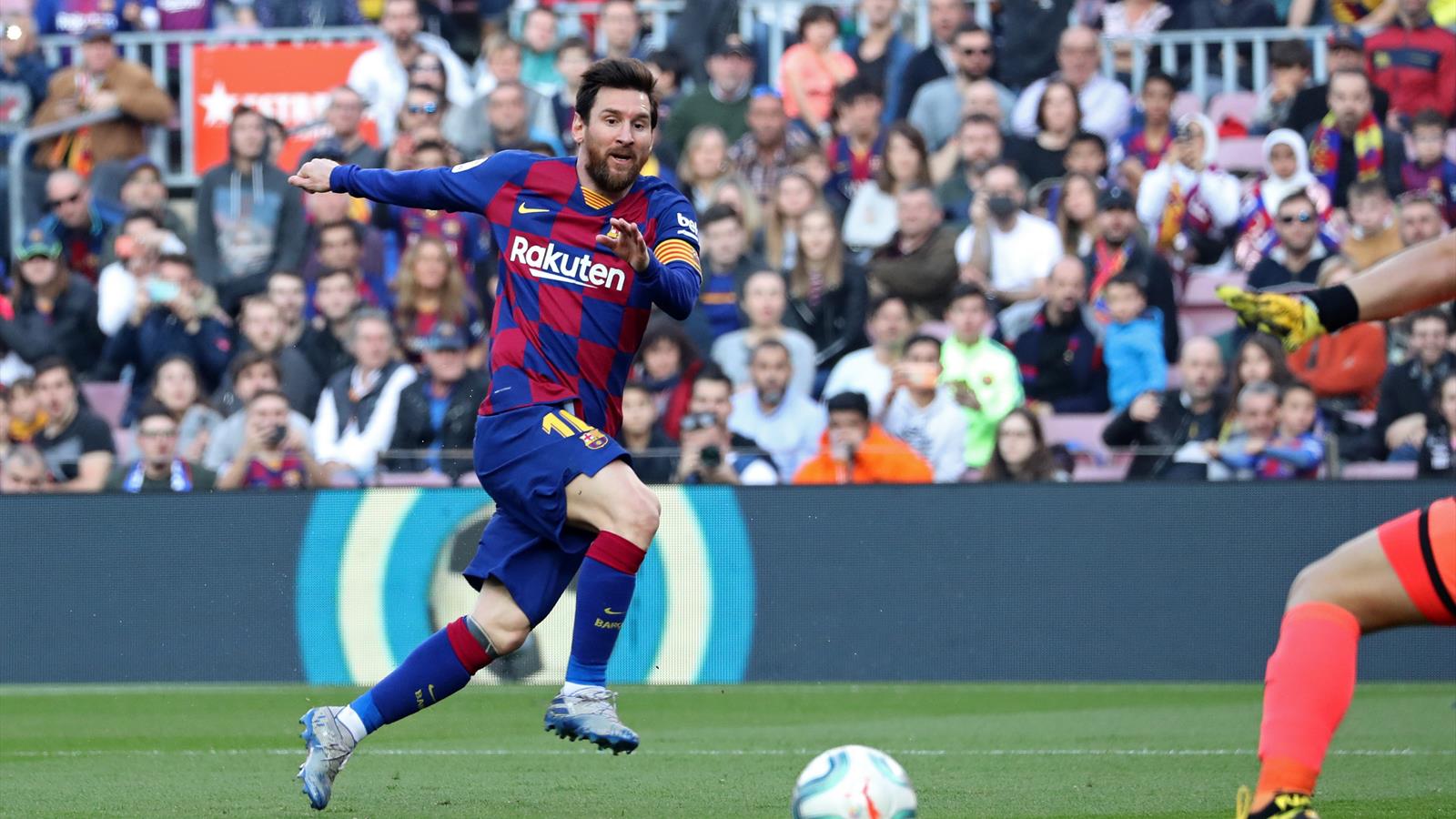 Lionel Messi spielt mit Barça erstmals in Maradonas Neapel - Champions ...