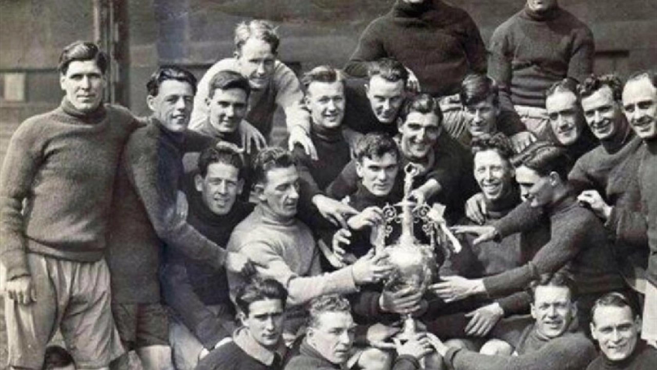 #DORdeSPORT. David Ashworth, primul manager din istoria lui Liverpool ...