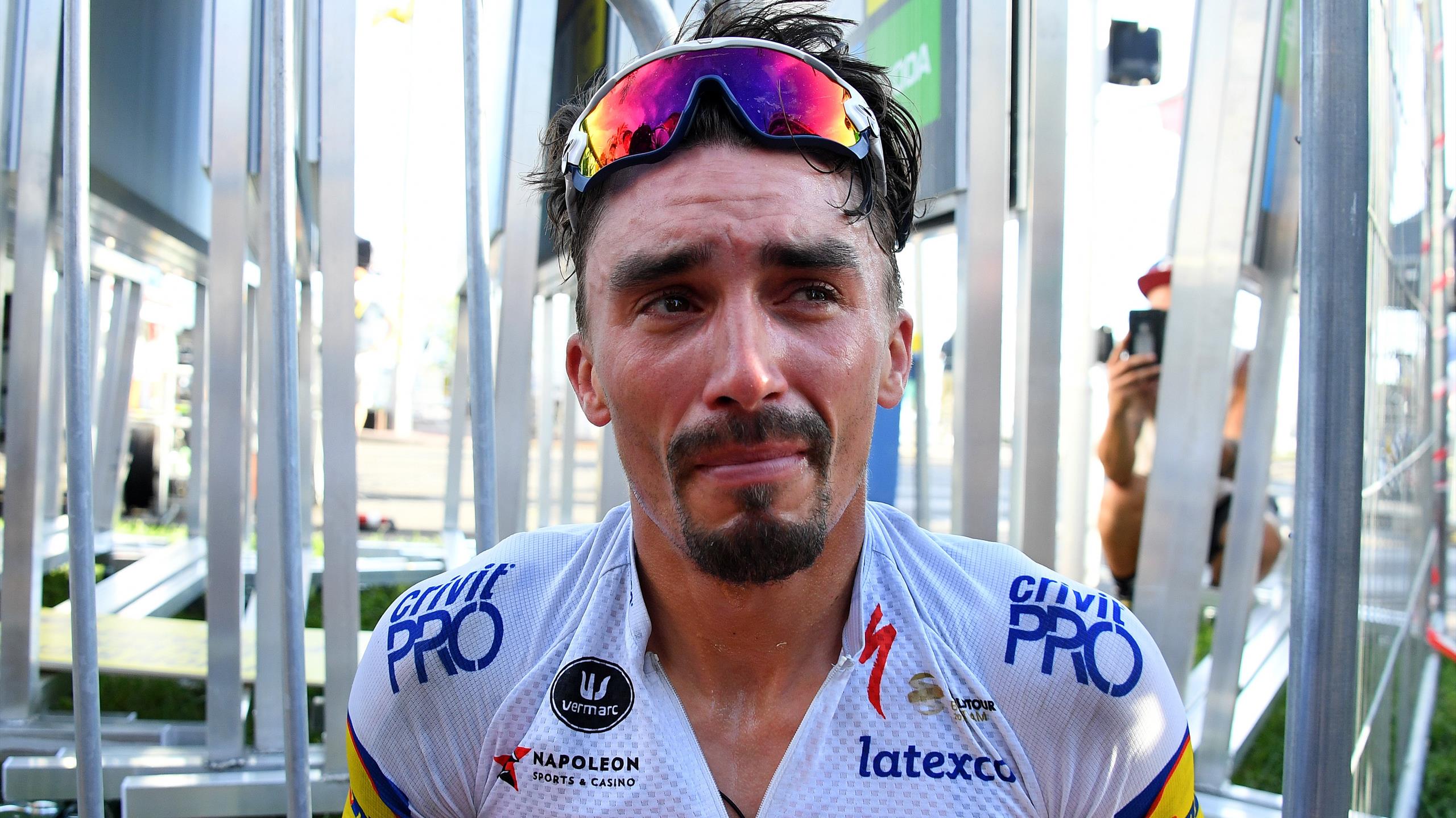 Alaphilippe au bout de l'émotion : "Je voulais dédier cette victoire à ...