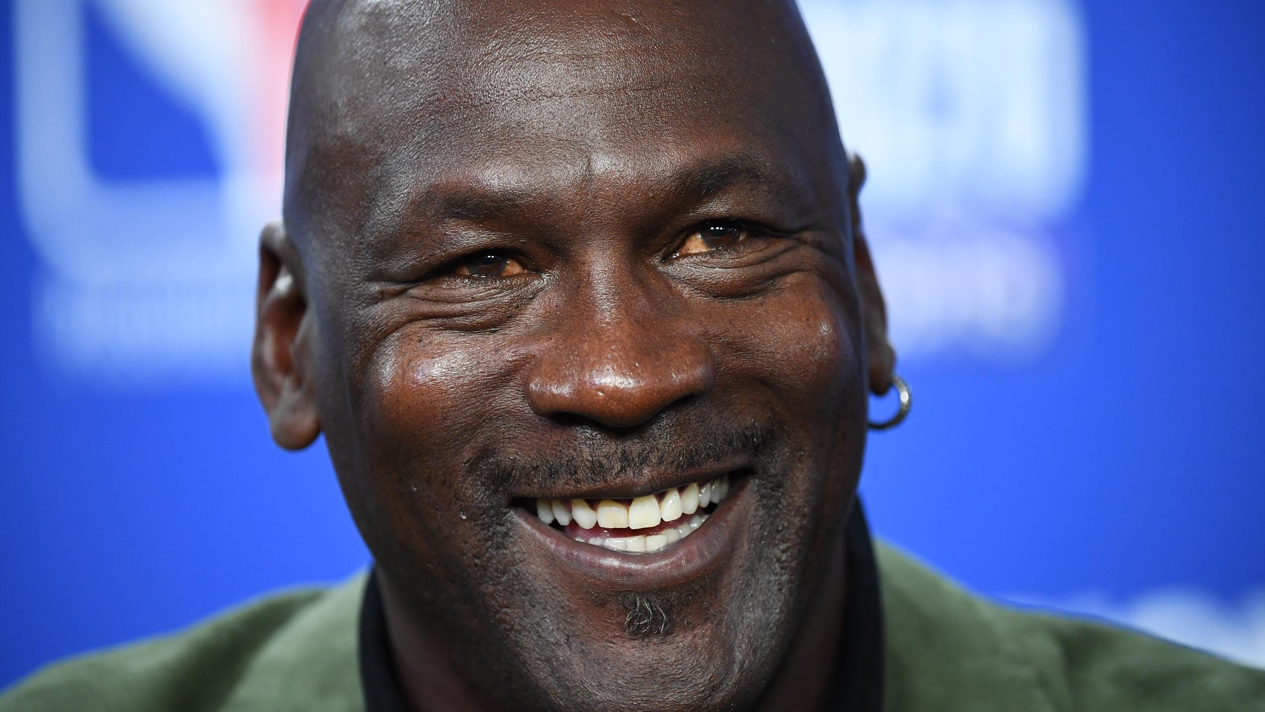 Michael Jordan: NBA-Legende steigt in NASCAR-Serie ein - Eurosport