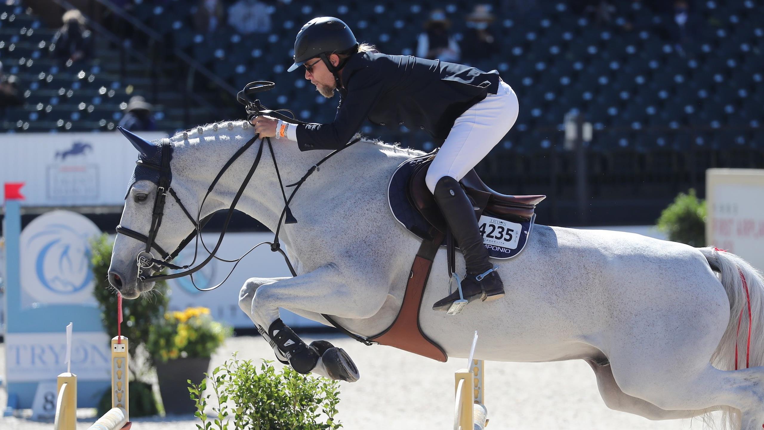 Karl Cook s’impose avec Caillou 24 à Tryon - Eurosport