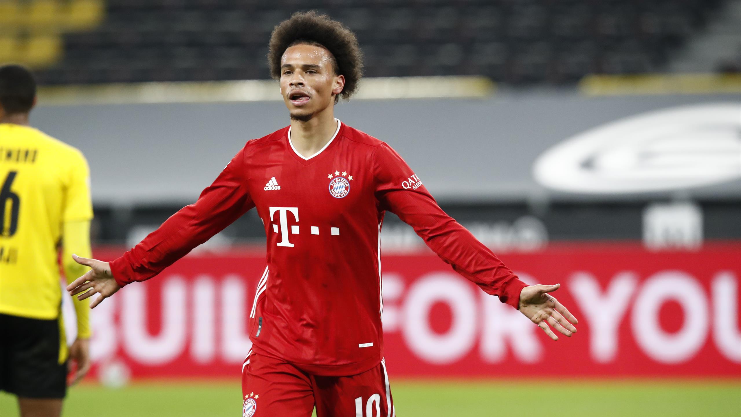FC Bayern - Sané erhält Sonderlob und Auftrag von Flick - Fußball Video ...