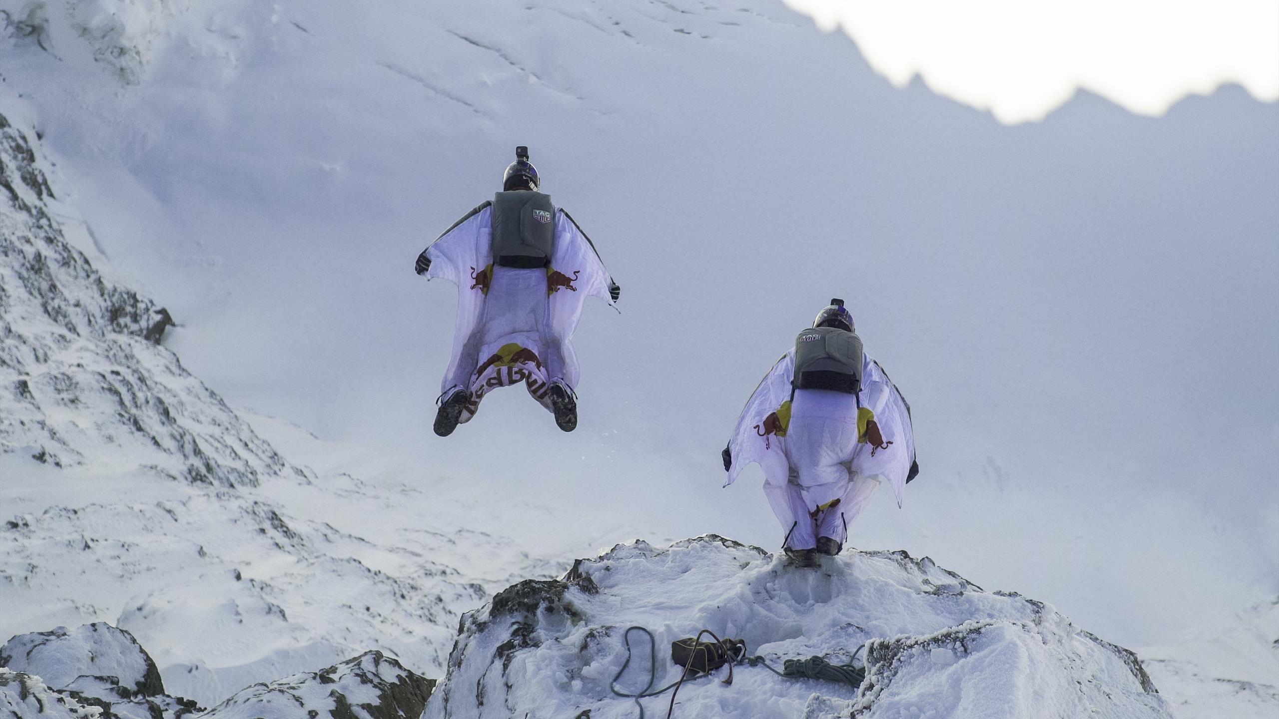 VIDEO - Vince Reffet, "l'homme volant" qui aura tenté de repousser les ...