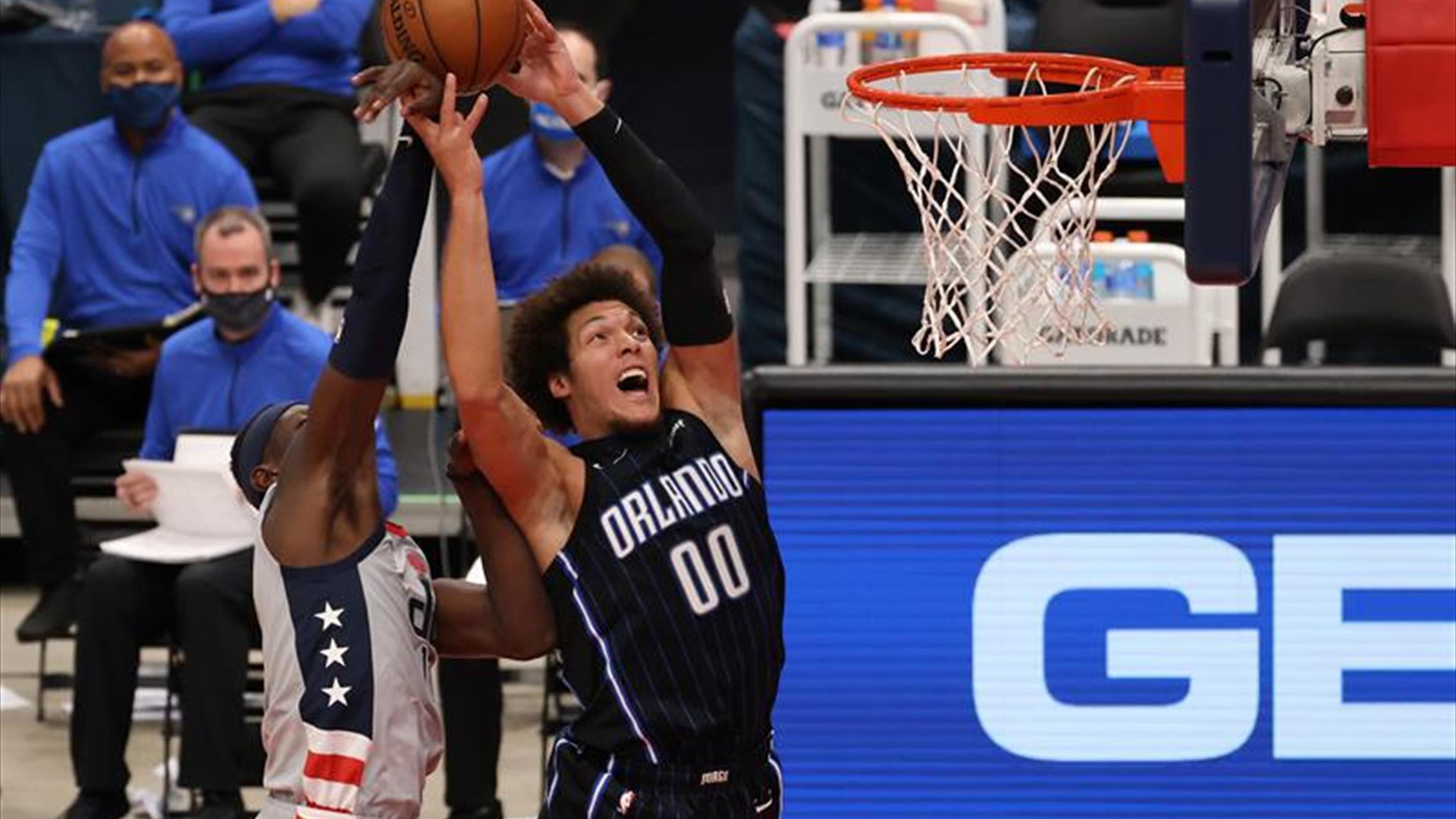 103-83. Gordon ayuda a Magic a reencontrarse con la victoria - Eurosport