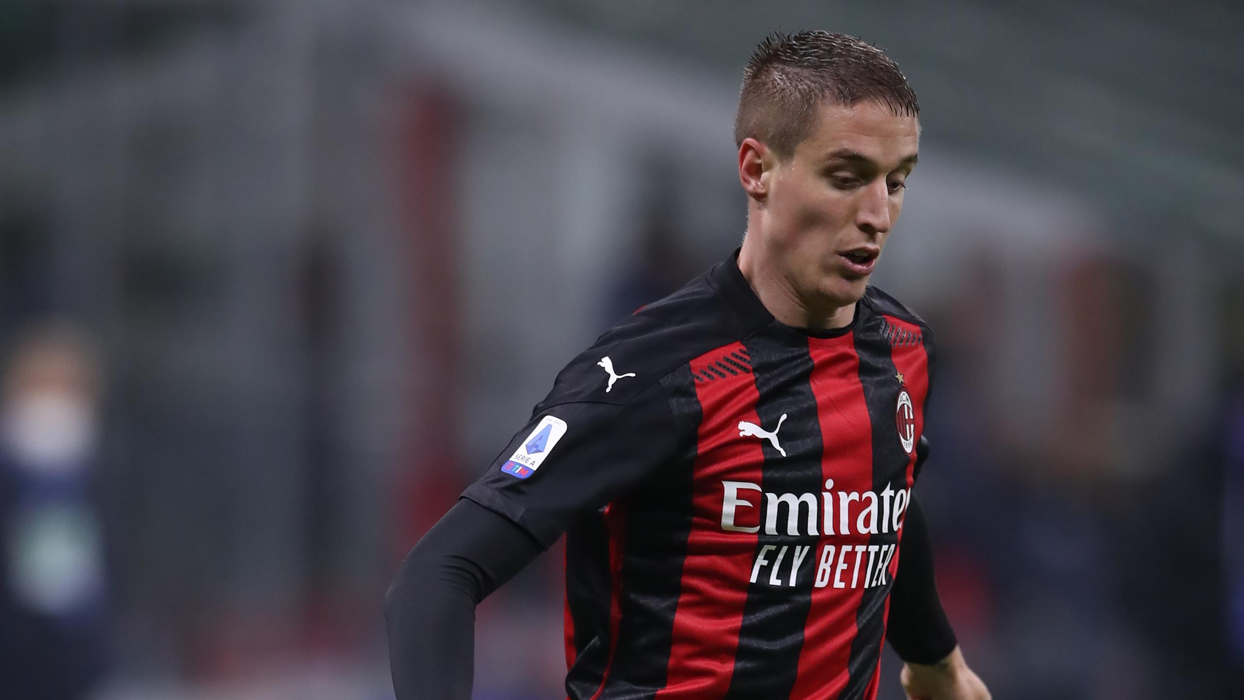 Calciomercato, Conti abbraccia il Parma e saluta il Milan: "Sognavo un ...