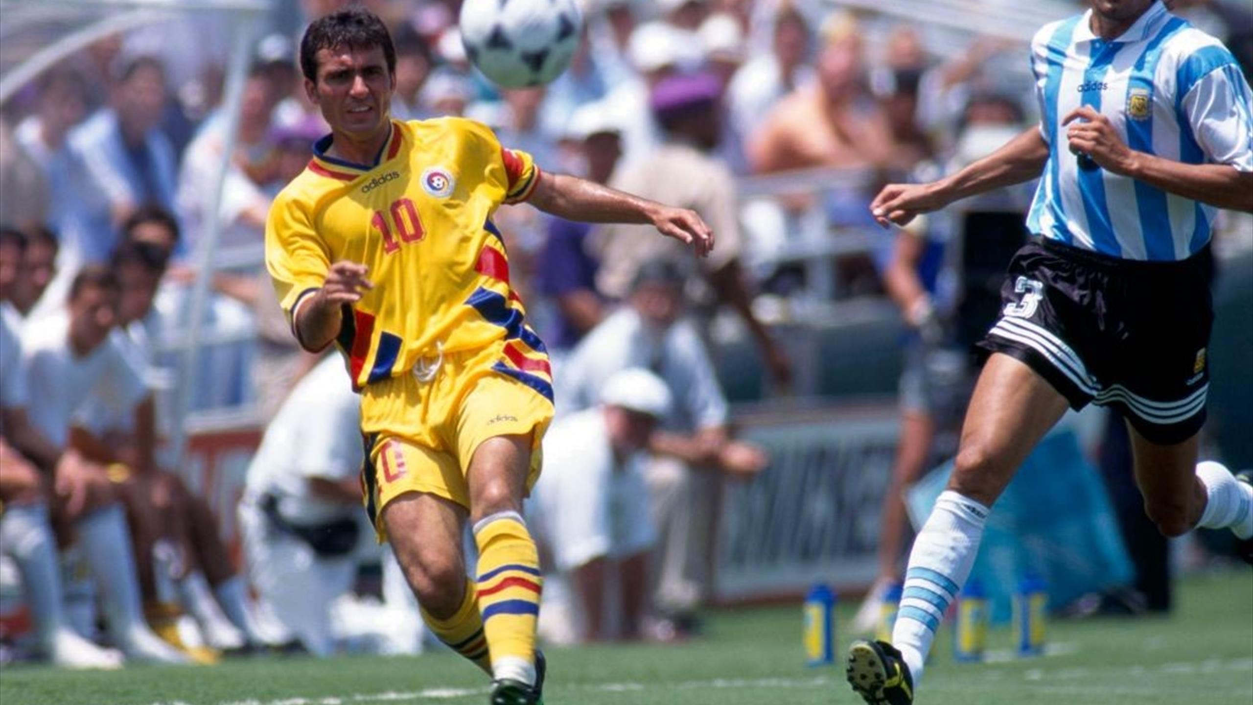 La mulți ani, Gică Hagi! Top 10 cele mai frumoase goluri din cariera ...