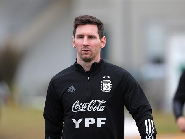 Transfer news - Lionel Messi is officially a free agent after Barcelona ...