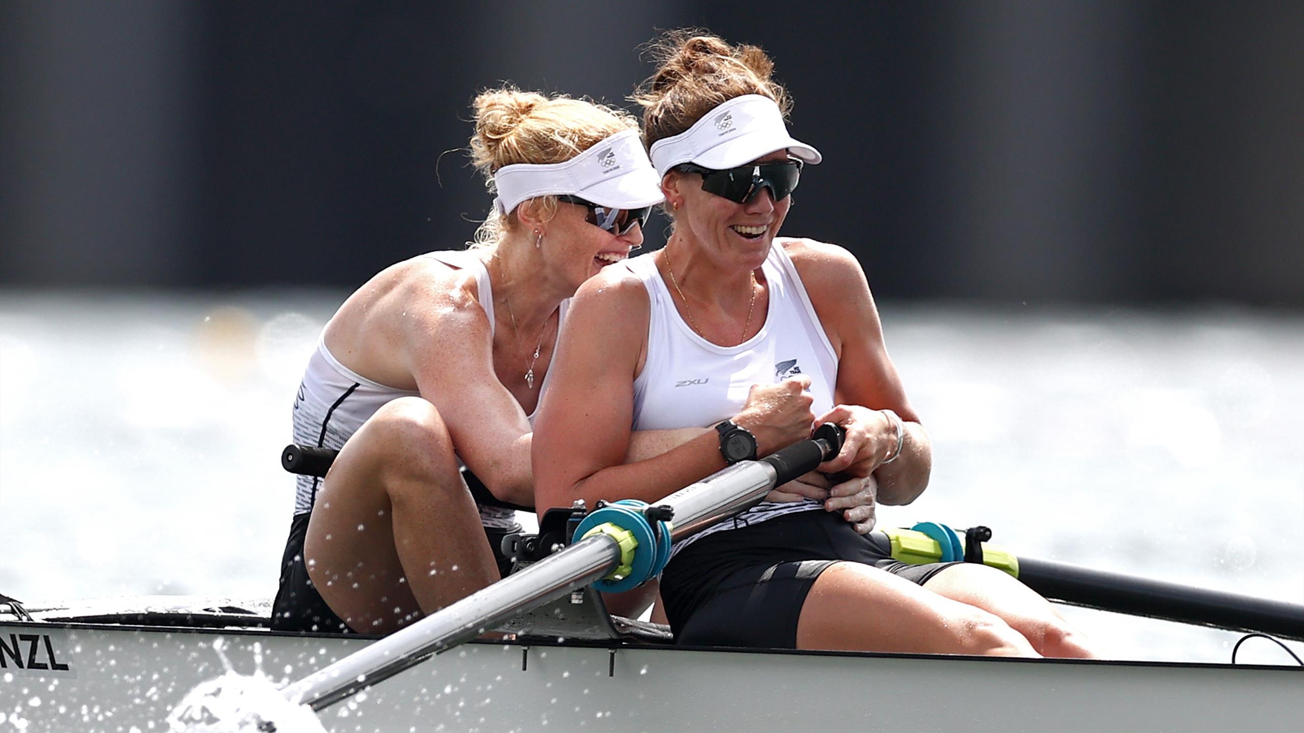 Olympia 2021: Neuseeländisches Gold im Rudern mit Sieg für Frauen ...