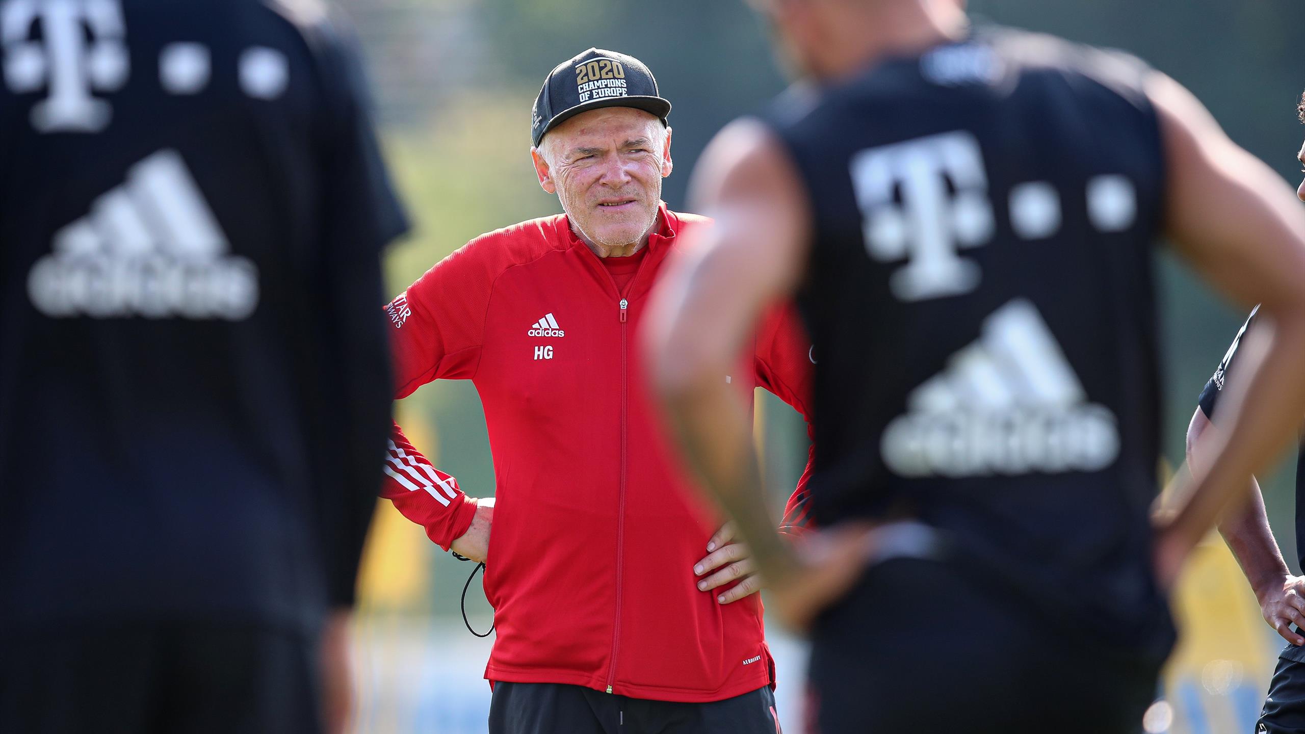 Bayern-Legende Hermann Gerland spricht mit Hansi Flick über ...