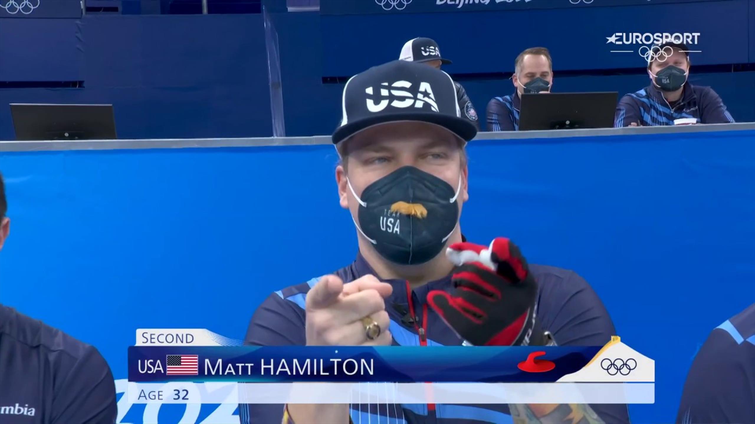 Olimpiadi Invernali - Matt Hamilton show ancor prima di iniziare la ...