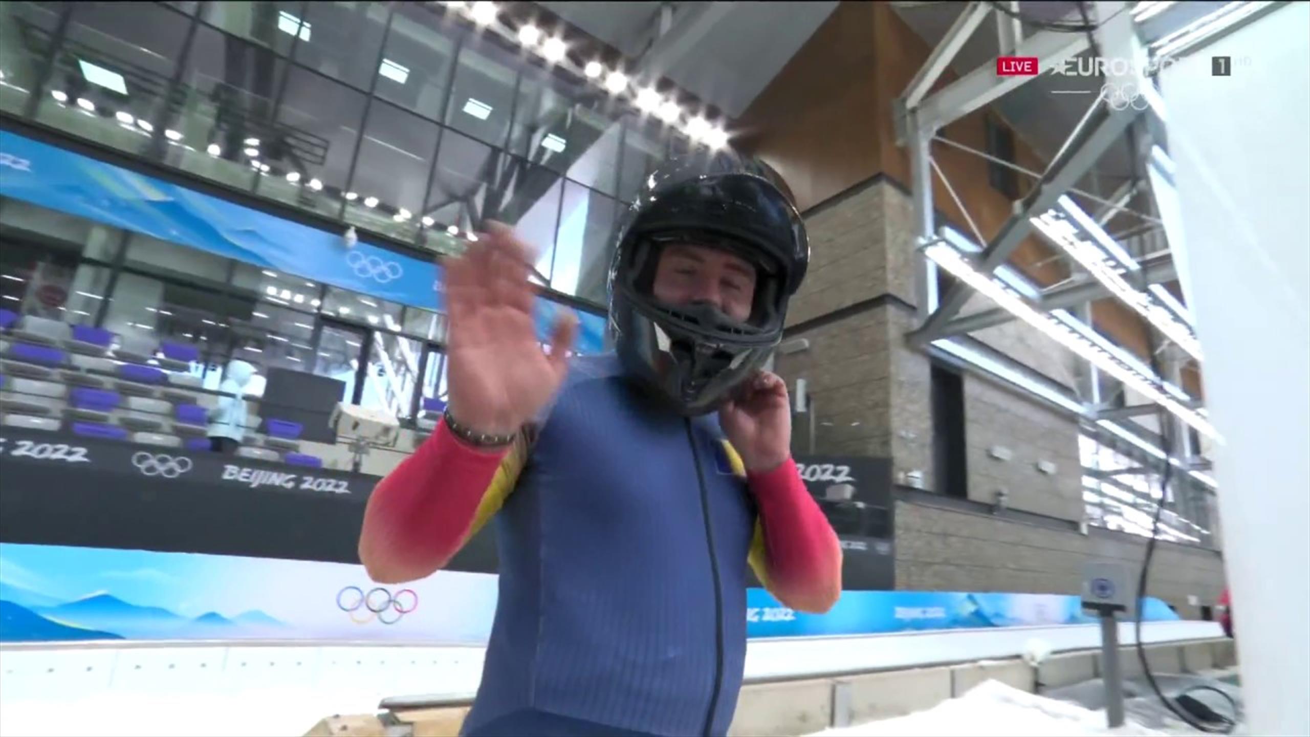 A 2-a coborâre a echipajului românesc de bob 4 persoane - Bob video ...