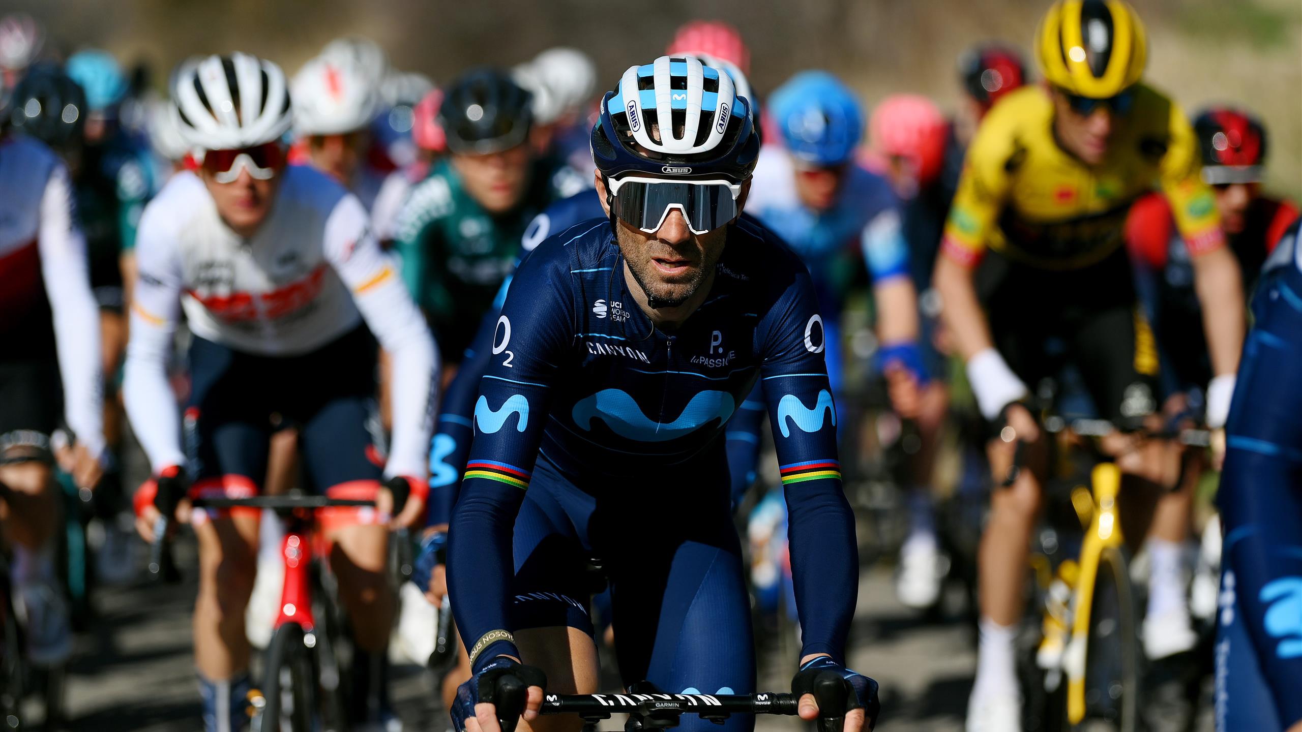 The Cycling Show | Hoe houdt Valverde het vol om op zijn 41ste nog ...