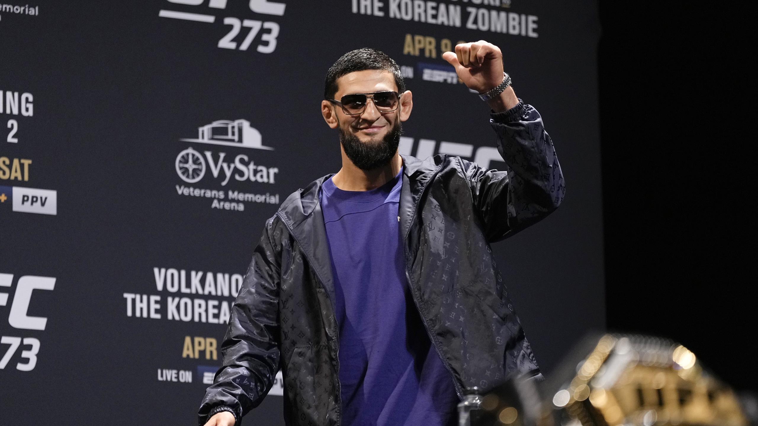 UFC 273 | "Ik kijk ernaar uit om Burns kapot te maken" - Khamzat ...