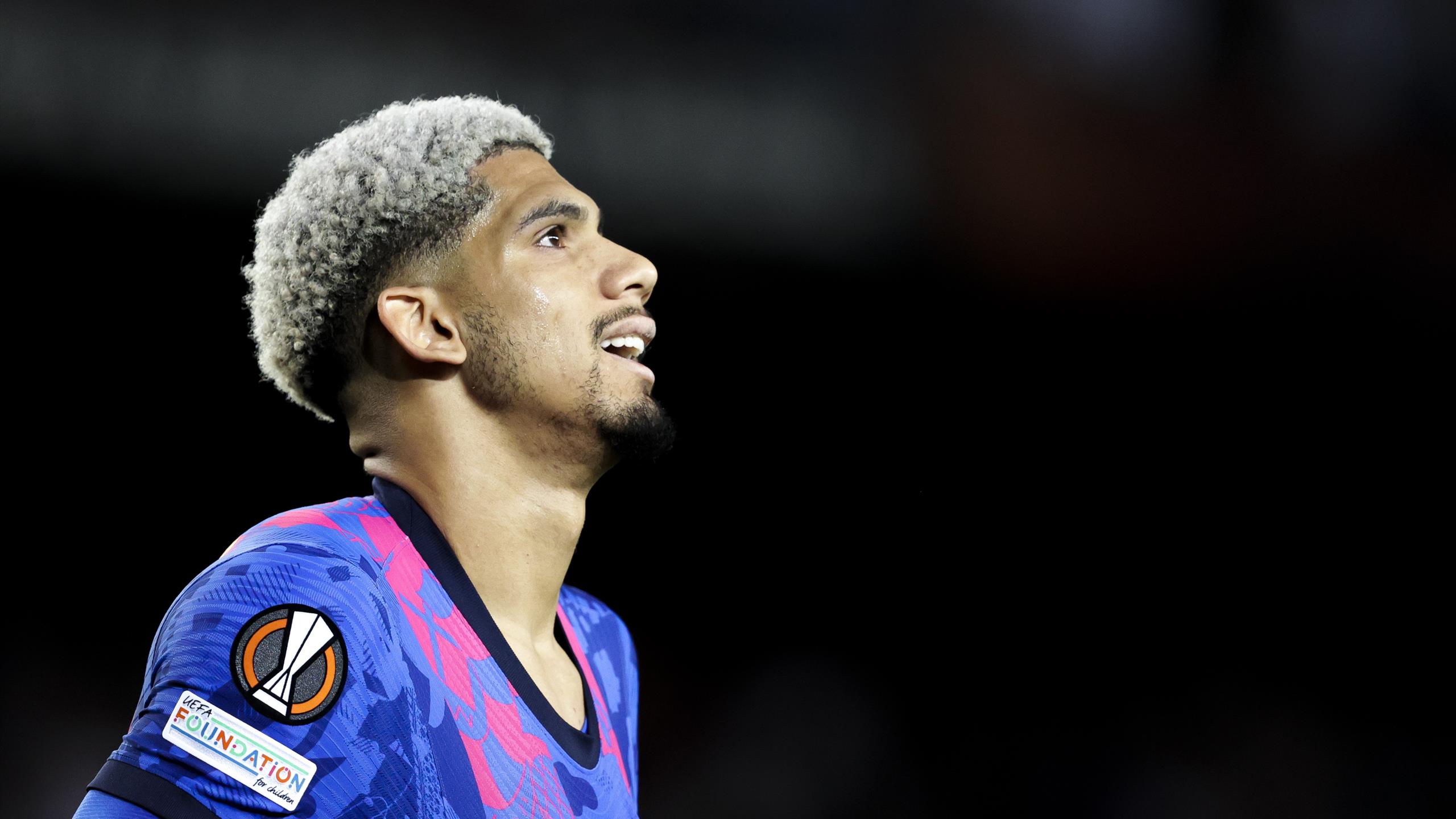 De 'coladero' a baluarte: las claves de una defensa azulgrana que ...