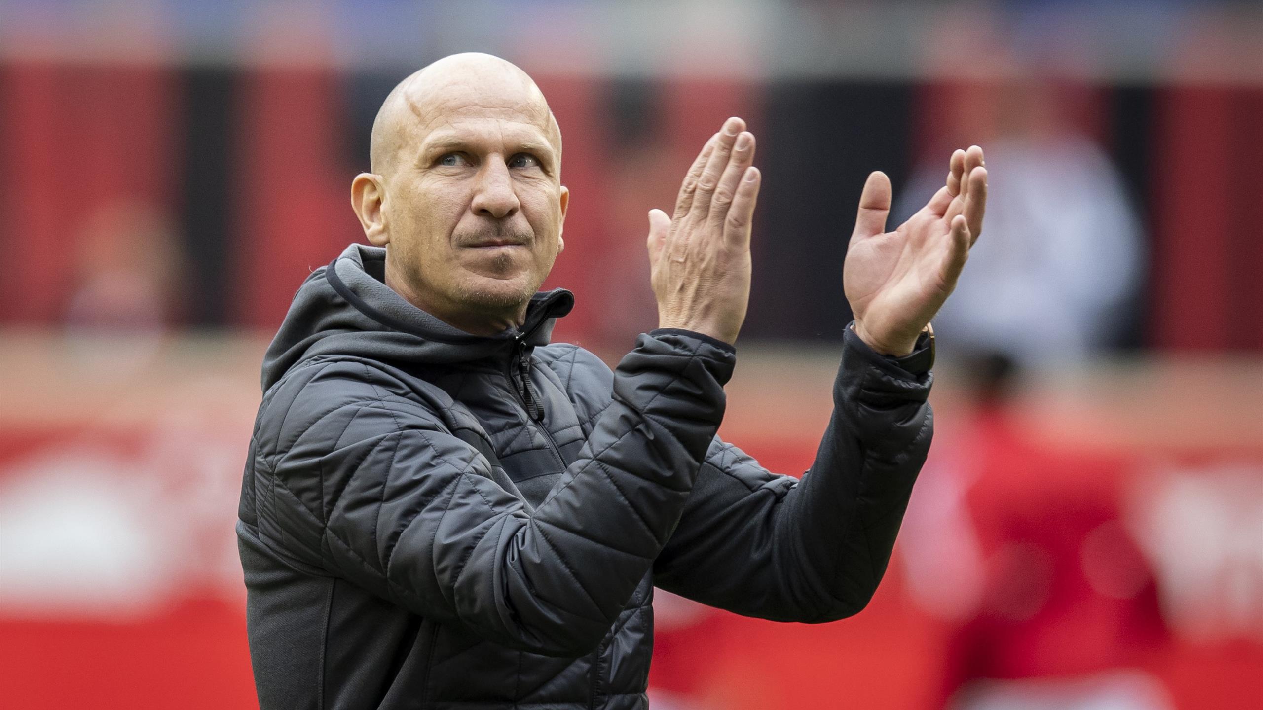 Gerhard Struber von den New York Red Bulls im Interview mit Eurosport ...