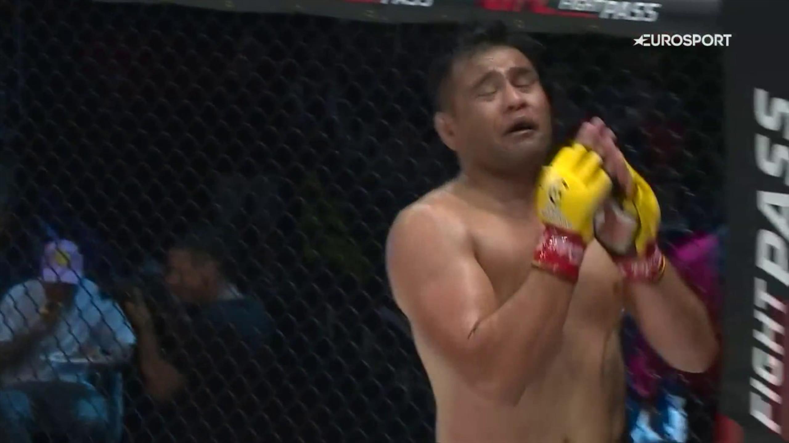 CW 139 | De 41-jarige Elijah Harris wint voor eigen publiek - Mixed ...