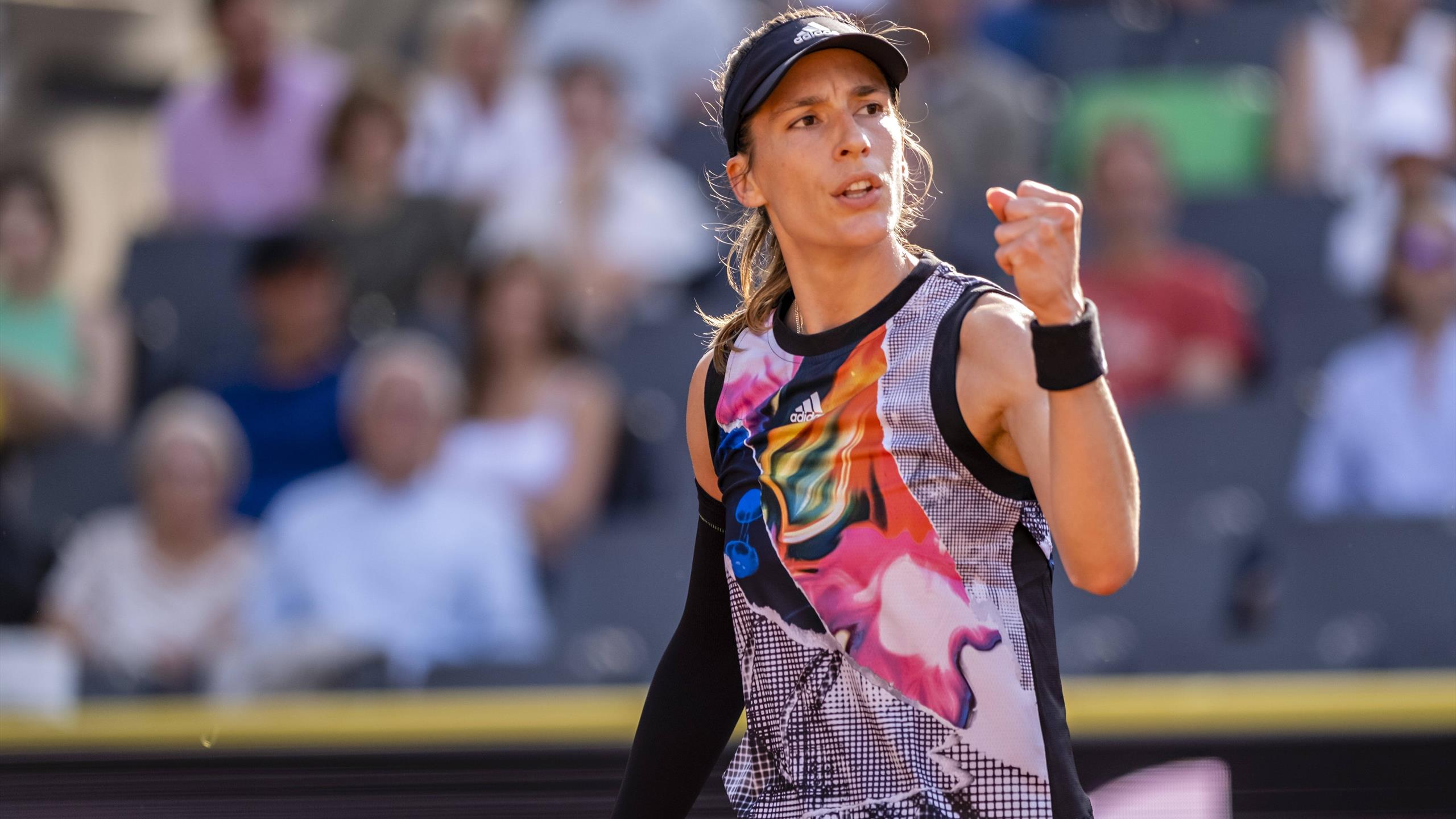 WTA Hamburg: Vorjahresfinalistin Andrea Petkovic nach Zweisatzsieg im deutschen Duell im ...