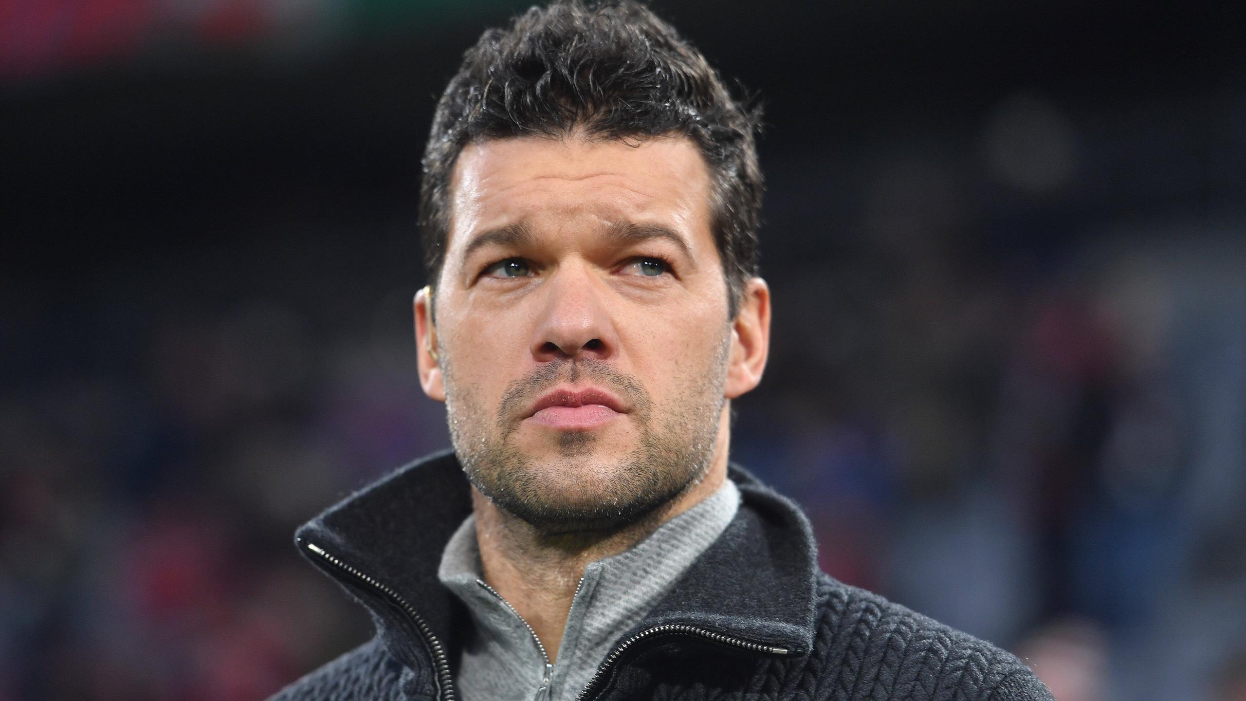 Michael Ballack szerint csúcsteljesítménnyel elődöntősök lehetnek a ...