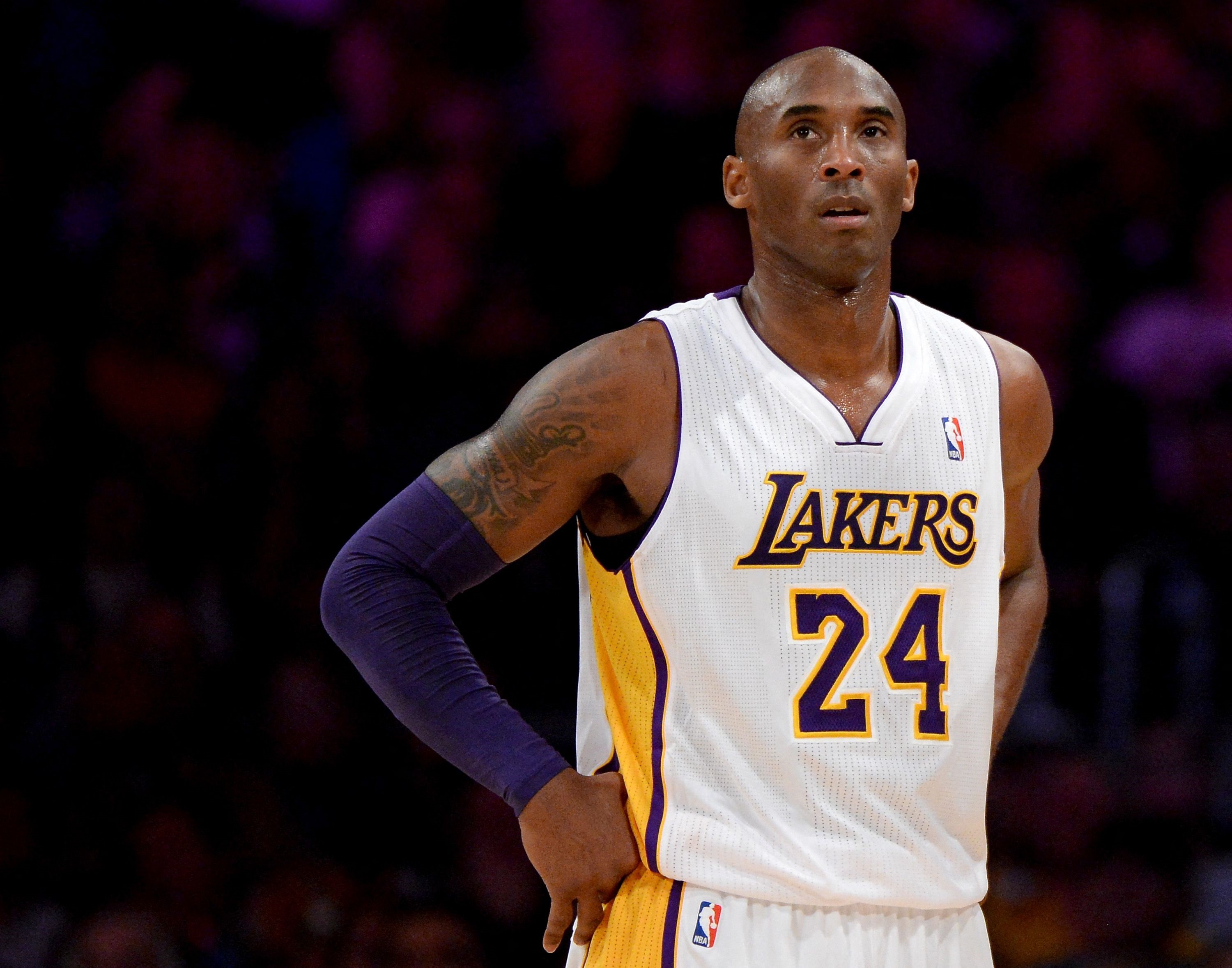 LeBron előtt 2013-ban Kobe is olyan gázsit kapott, amely hazavágta a ...