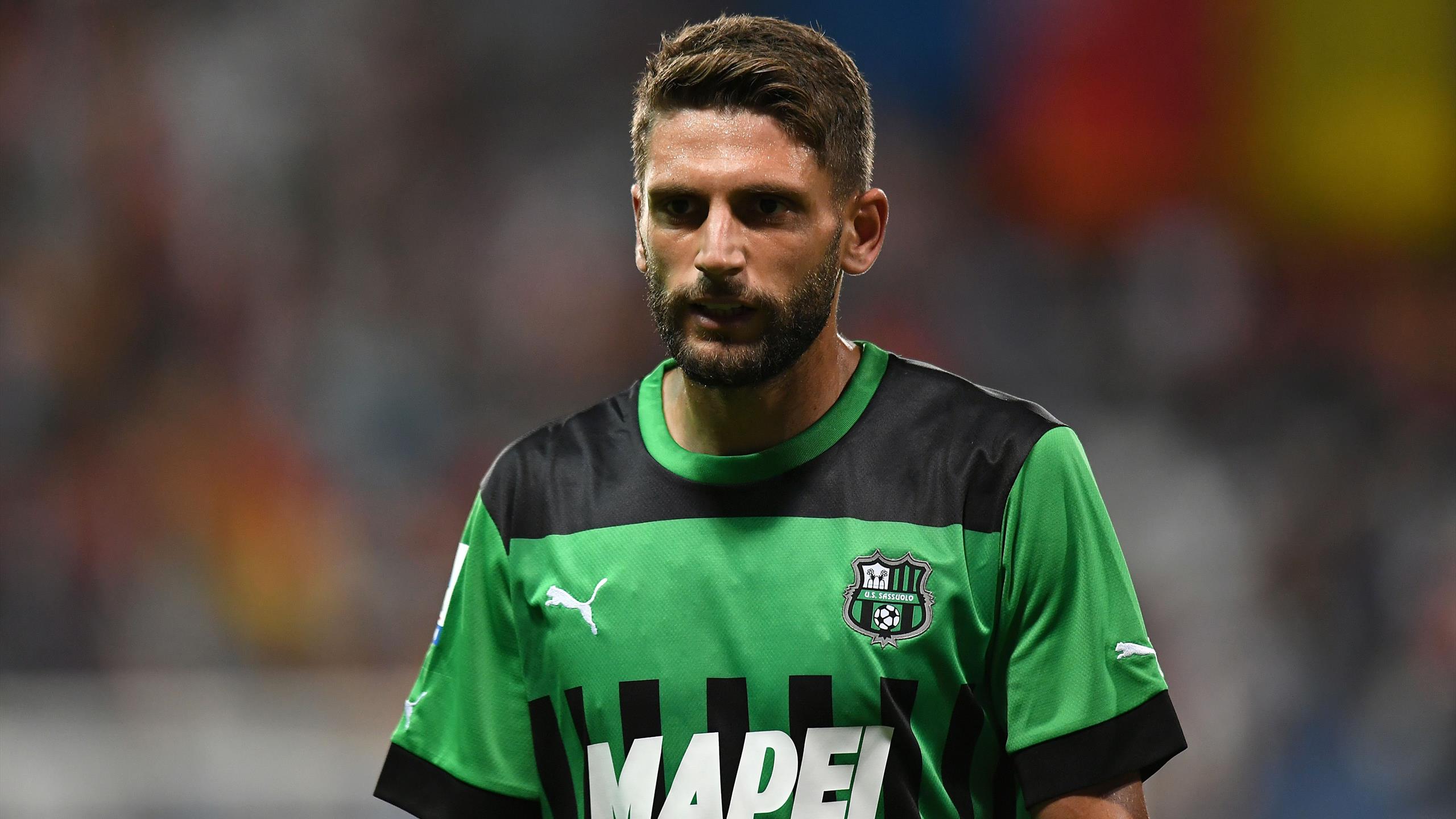 Serie A - Berardi e la moglie insultati e minacciati sui social dopo ...