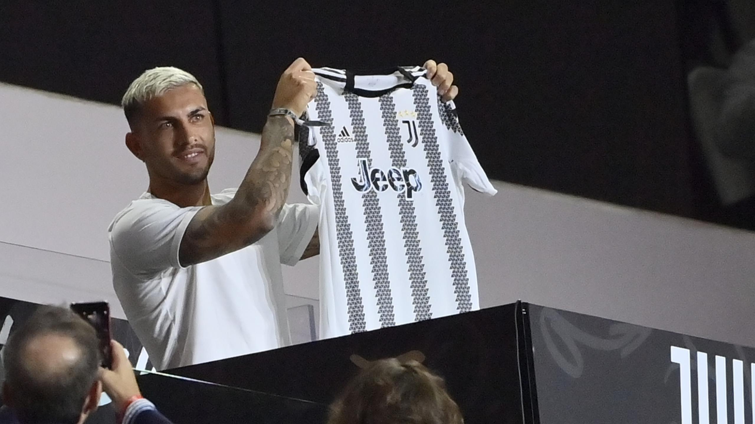 Calciomercato - Juventus, Leandro Paredes: "E' il club dei miei sogni ...