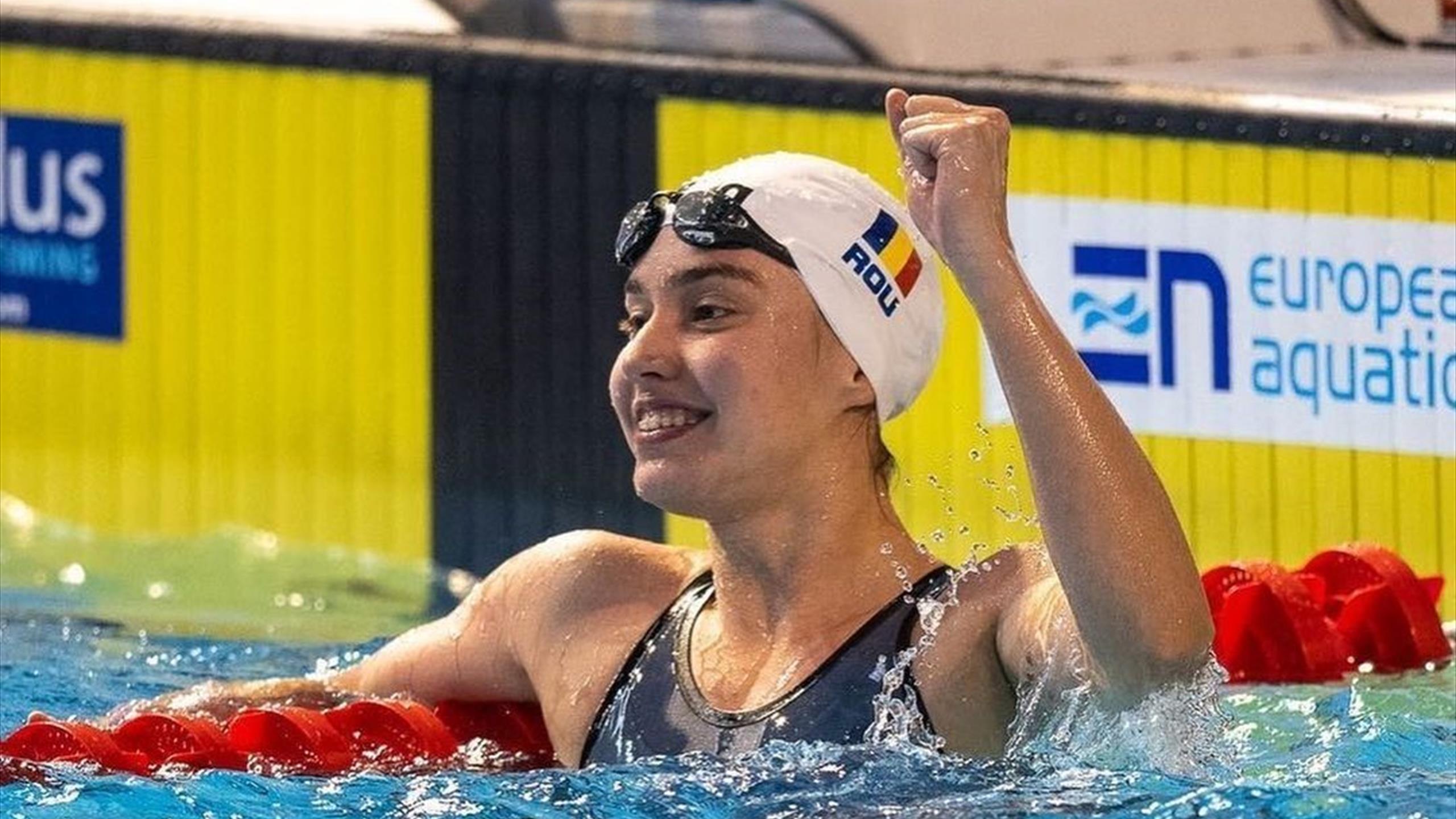 Bianca Costea, campioană mondială de juniori la 50 de metri liber! A ...