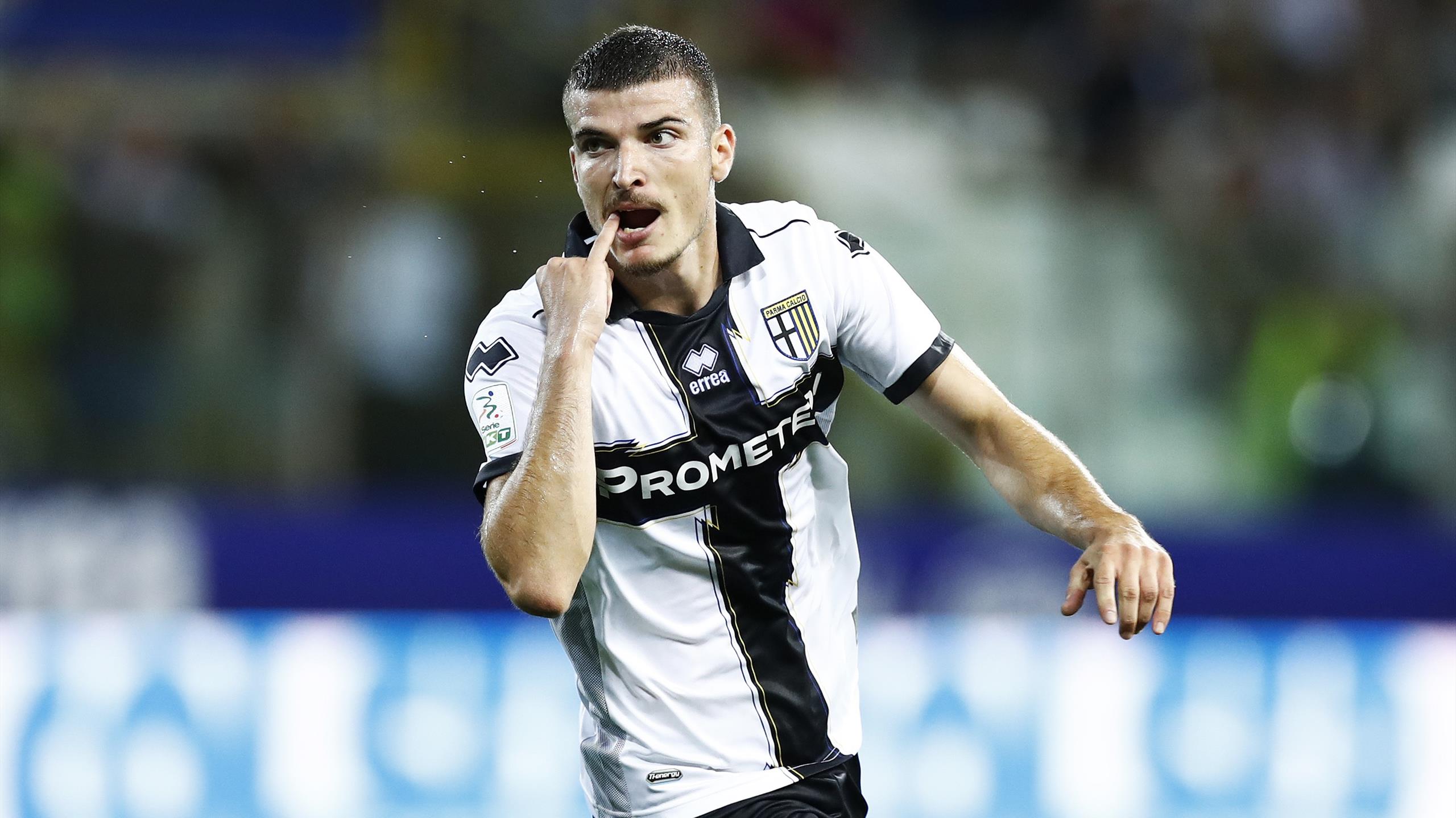 Valentin Mihăilă, în echipa etapei din Serie B după meciul cu Genoa! Ce ...