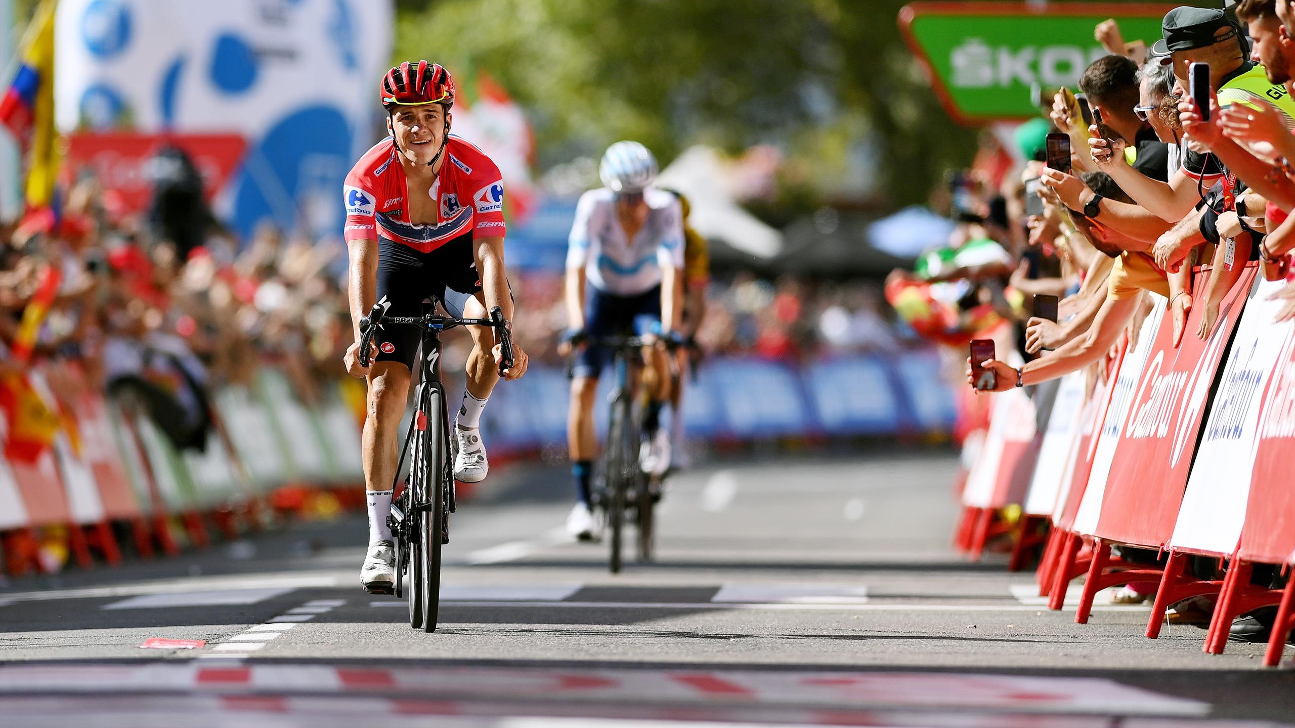 Vuelta a España 2022 | Resumen 18ª etapa: Los ataques del Enric más ...