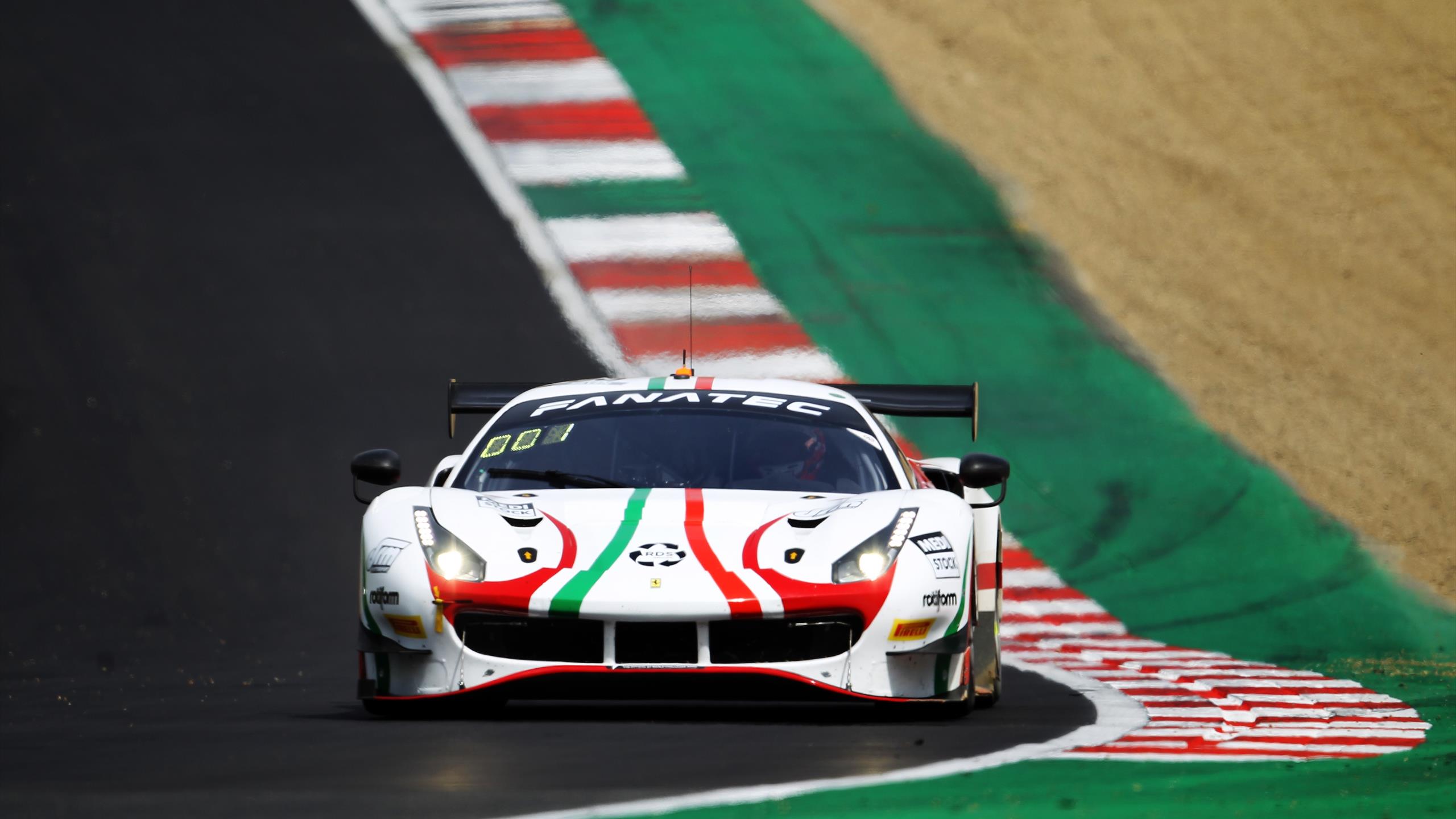 GTWC Europe, qualifiche-1 Valencia: la Ferrari AF Corse di de Pauw in ...