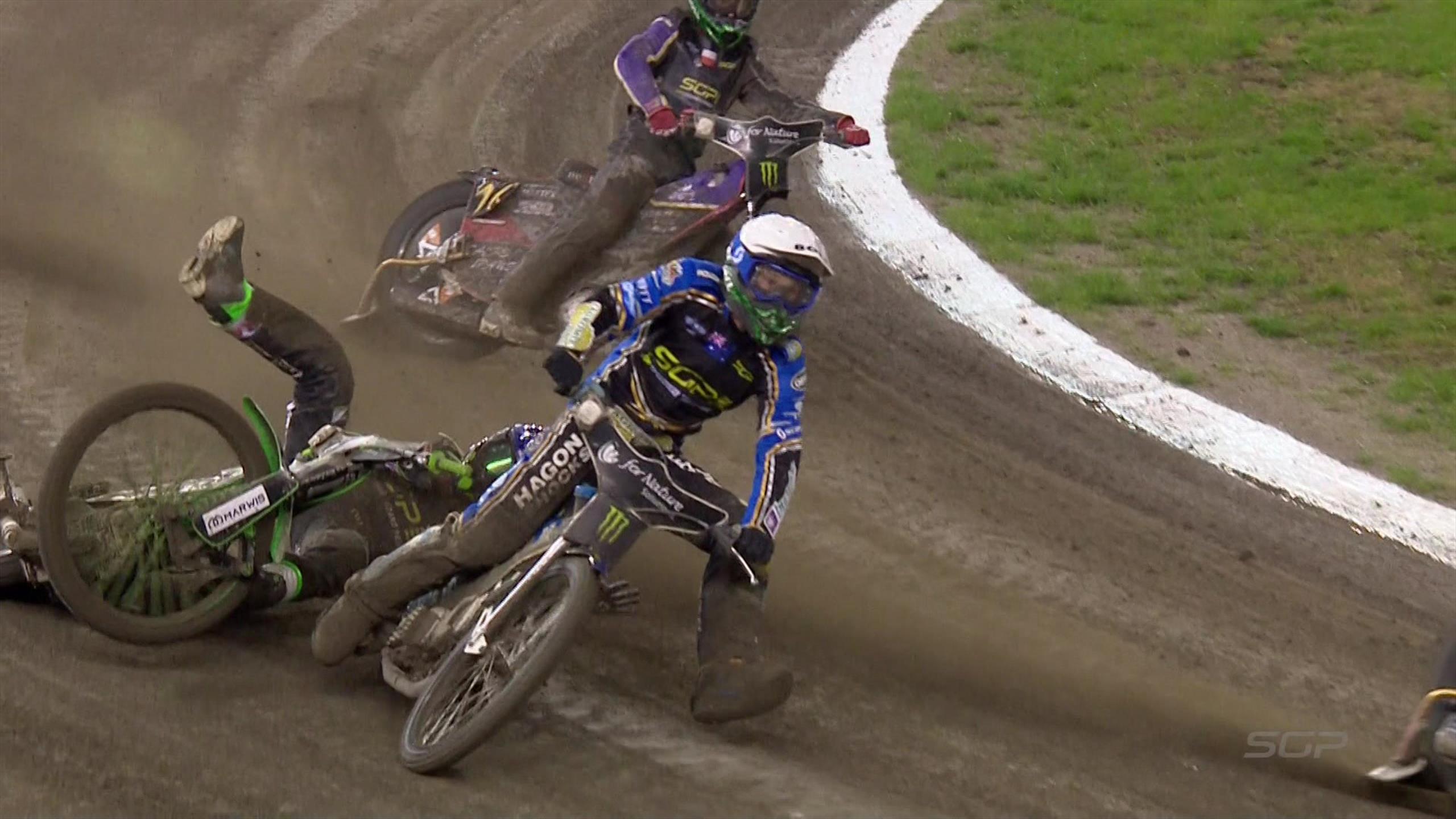 Speedway Grand Prix: High-speed crash between Jason Doyle and Patryk ...