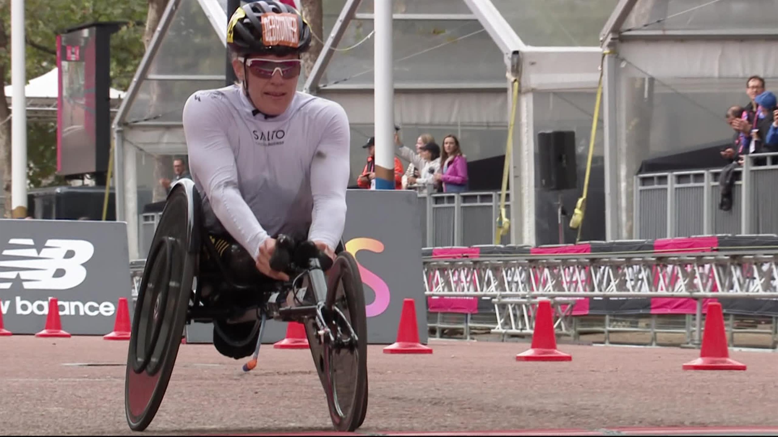 London-Marathon: Catherine Debrunner feiert überlegenen Sieg mit dem ...