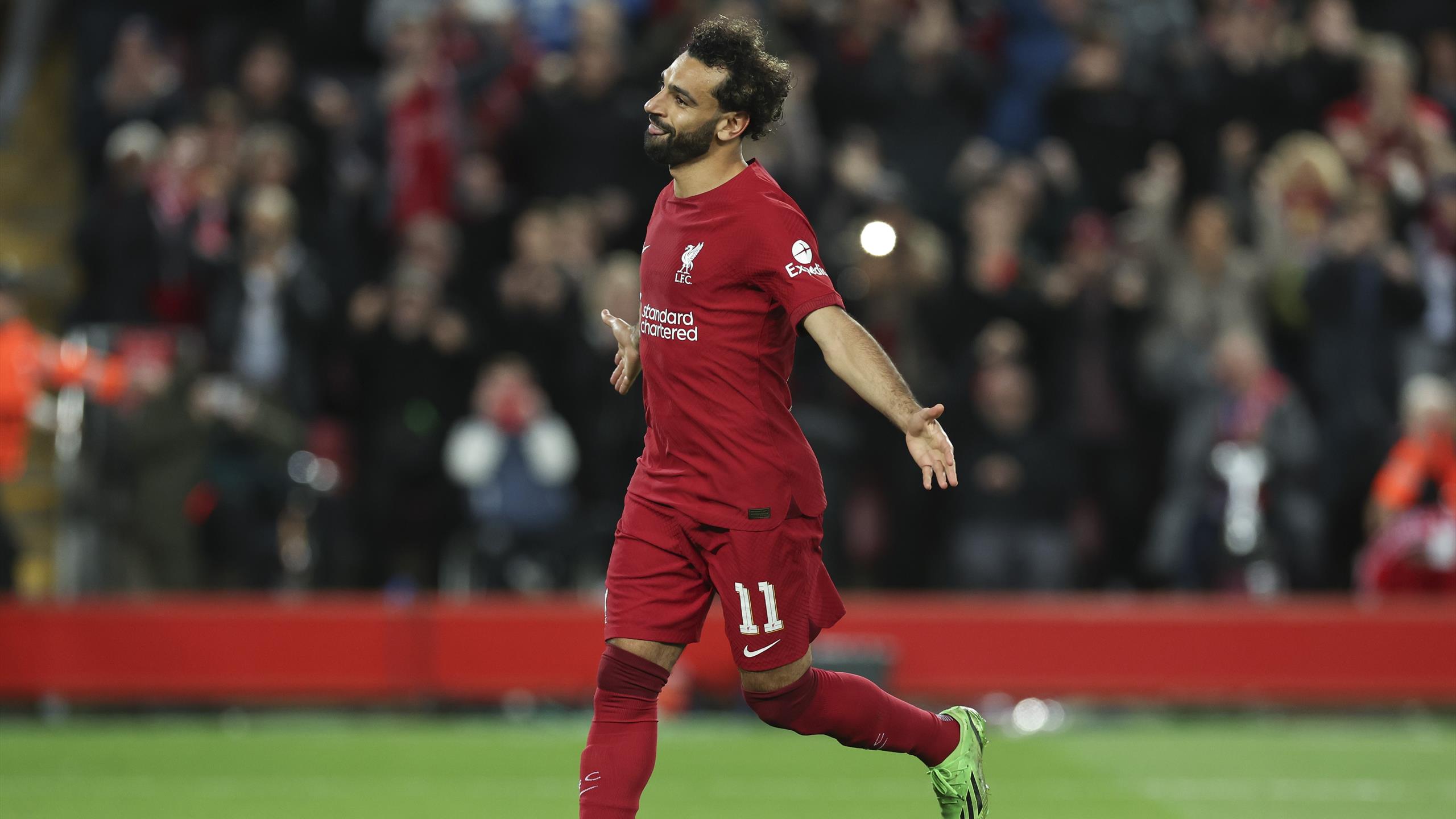 Football - C1 : Sans forcer, Liverpool assure face à des Rangers ...