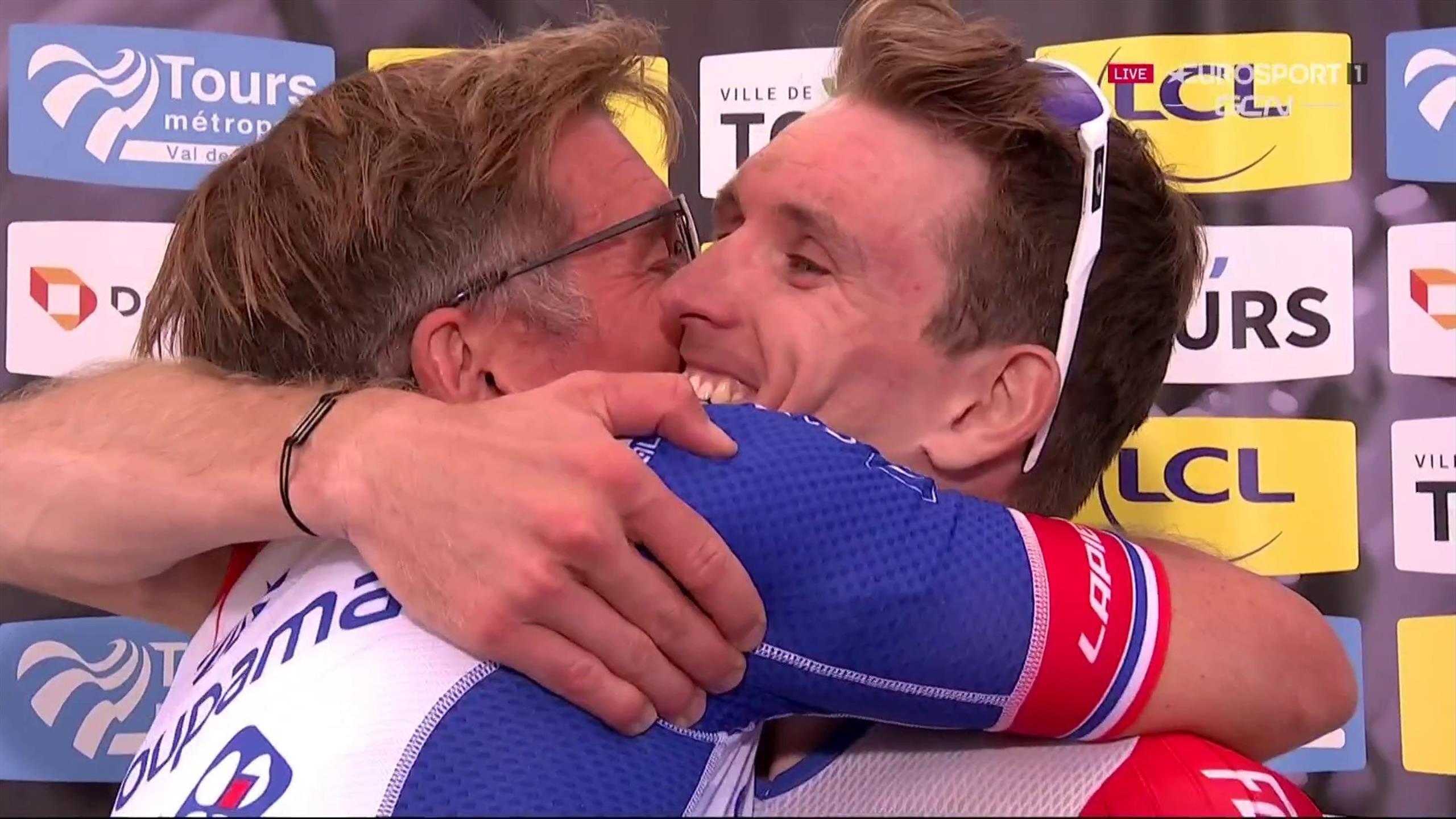 Arnaud Démare après sa nouvelle victoire sur Paris-Tours : "S'il y en ...