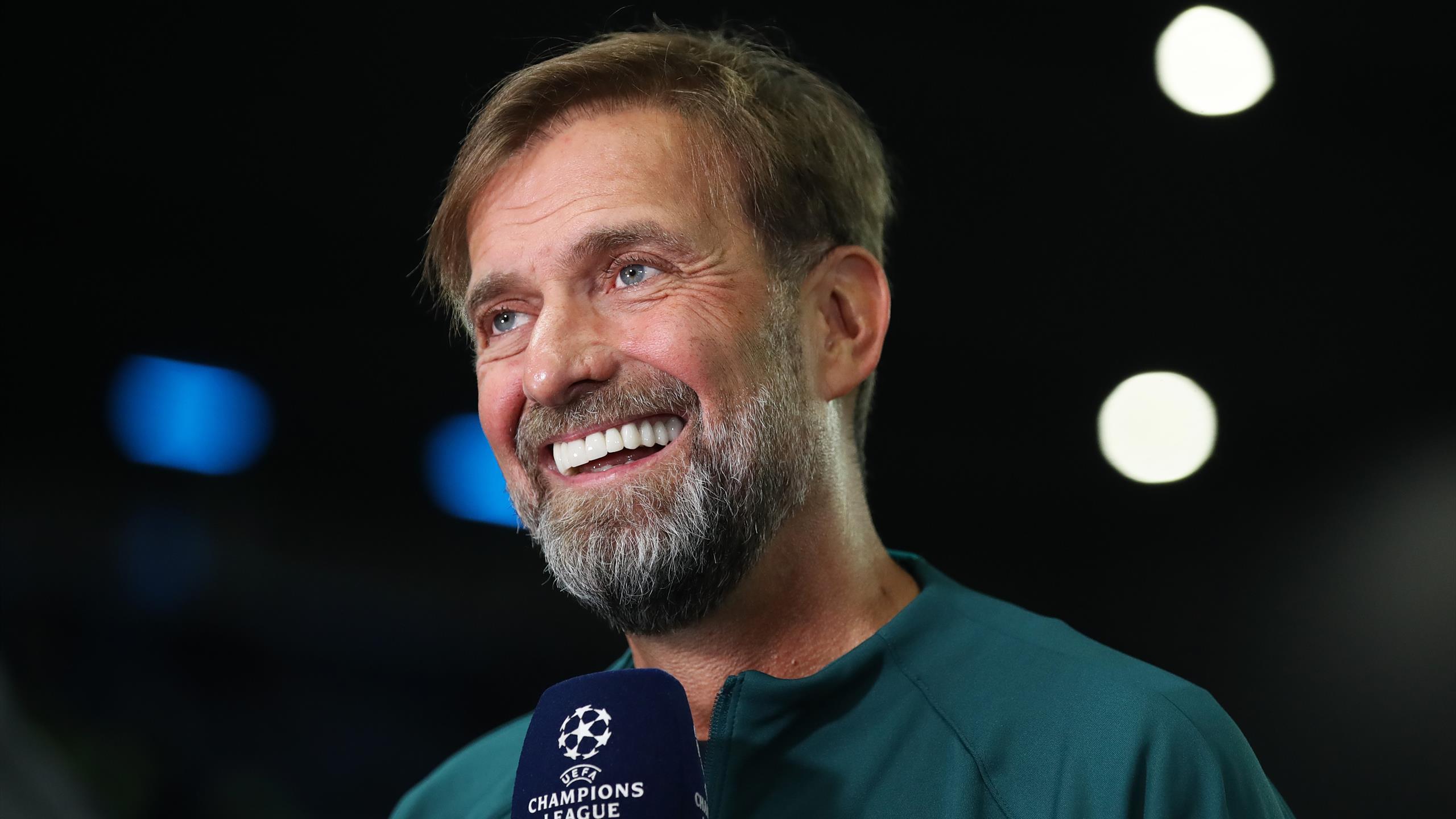 Jürgen Klopp belohnt sich nach Liverpool-Sieg in der Champions League ...